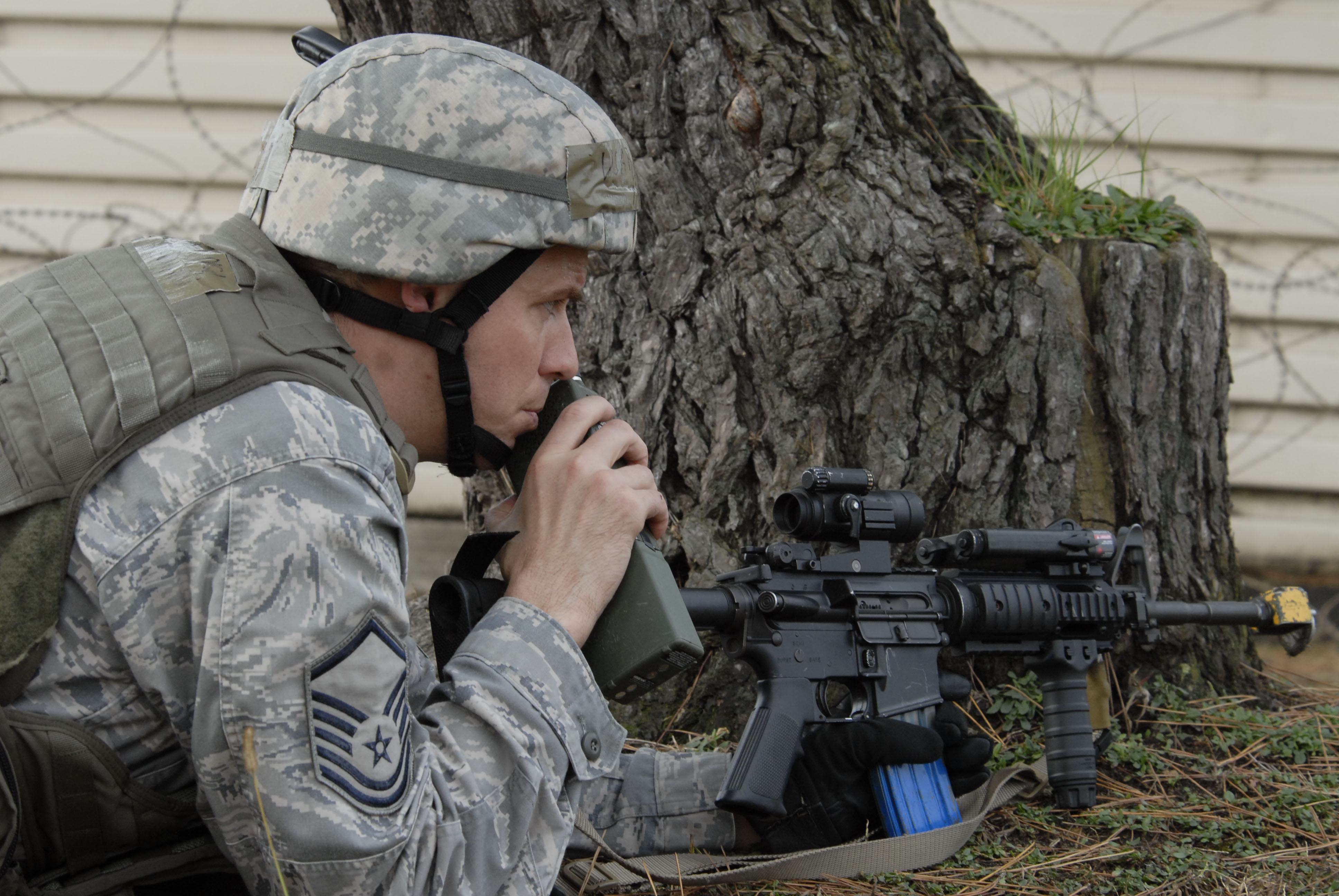 8 SFS defends the base