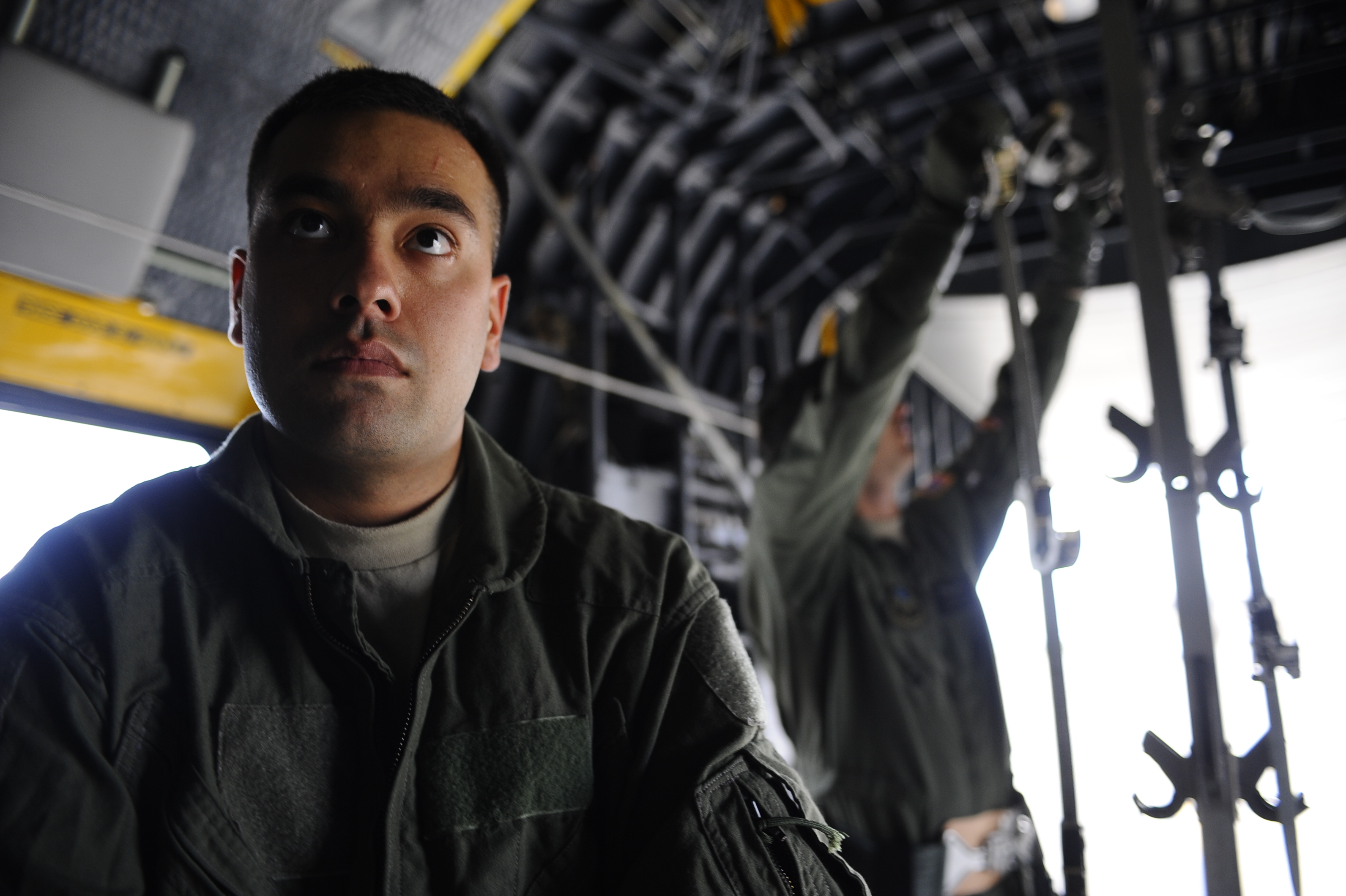 Volunteers take flight in casualty evacuation exercise > Air Force ...