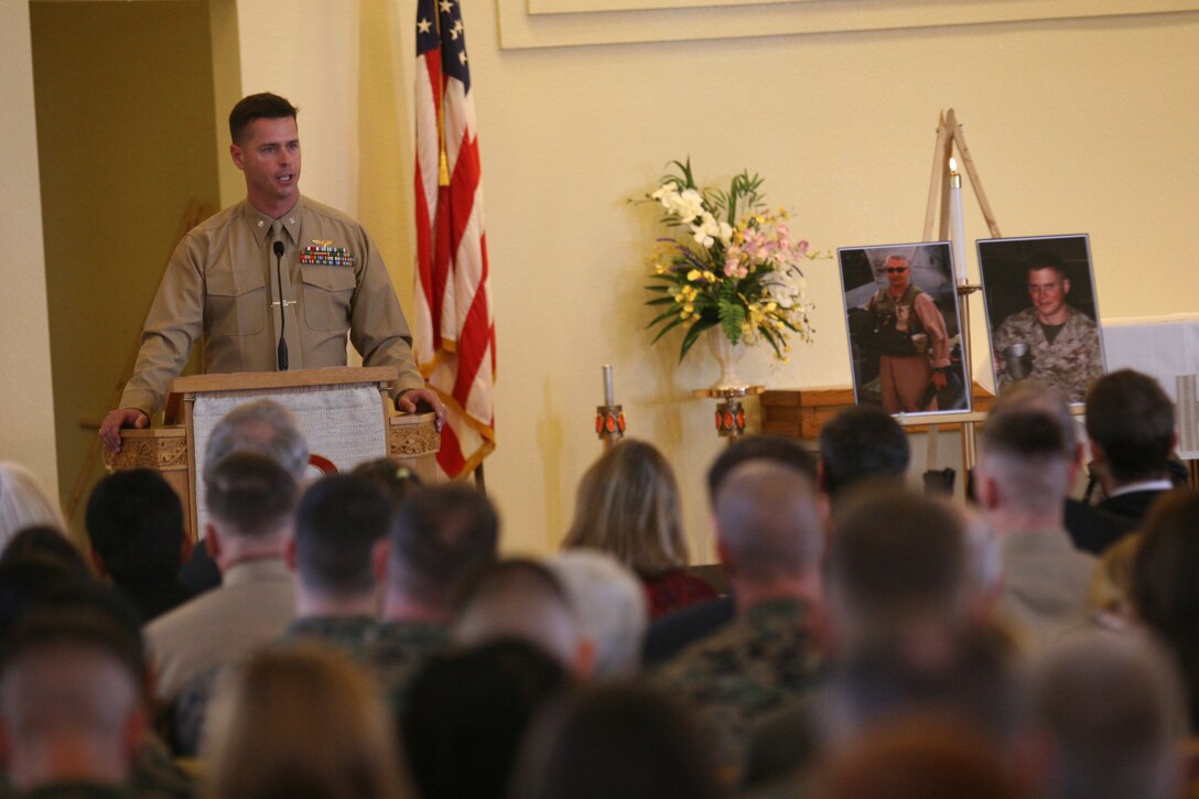 SB Dave at sign in.jpg