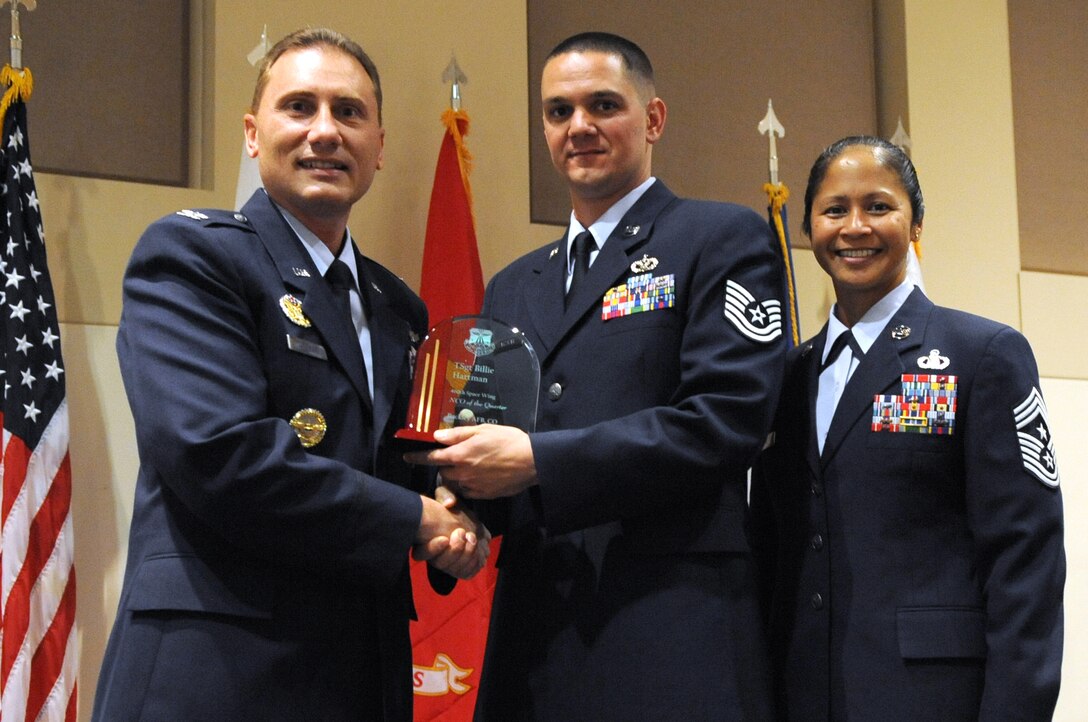 2009 460th Space Wing Quarterly Awards