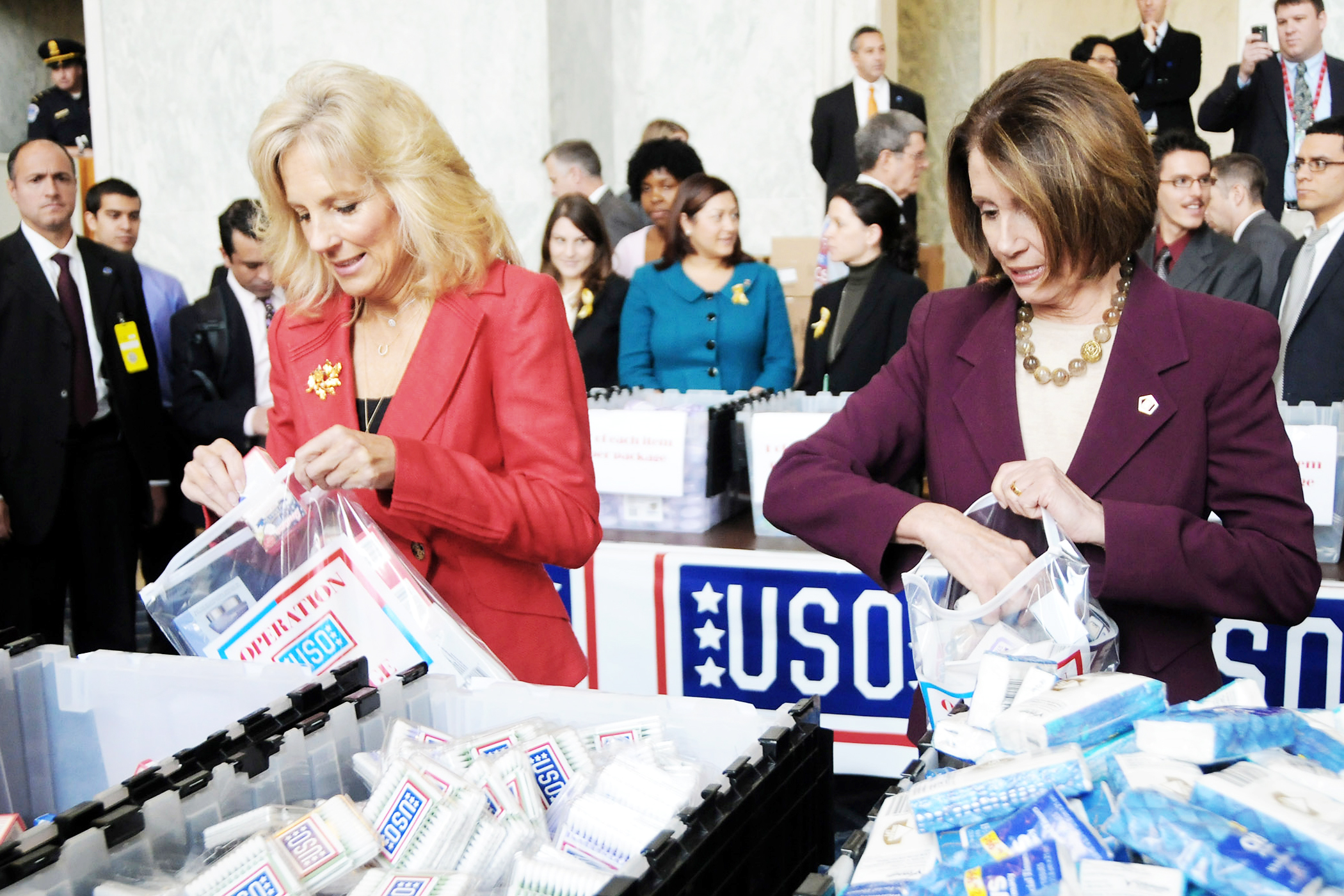 USO officials target military women with care packages > Air Force ...