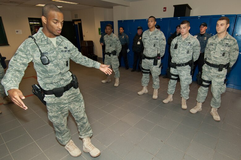 Hanscom photographer rides along with 66 SFS > Hanscom Air Force Base ...