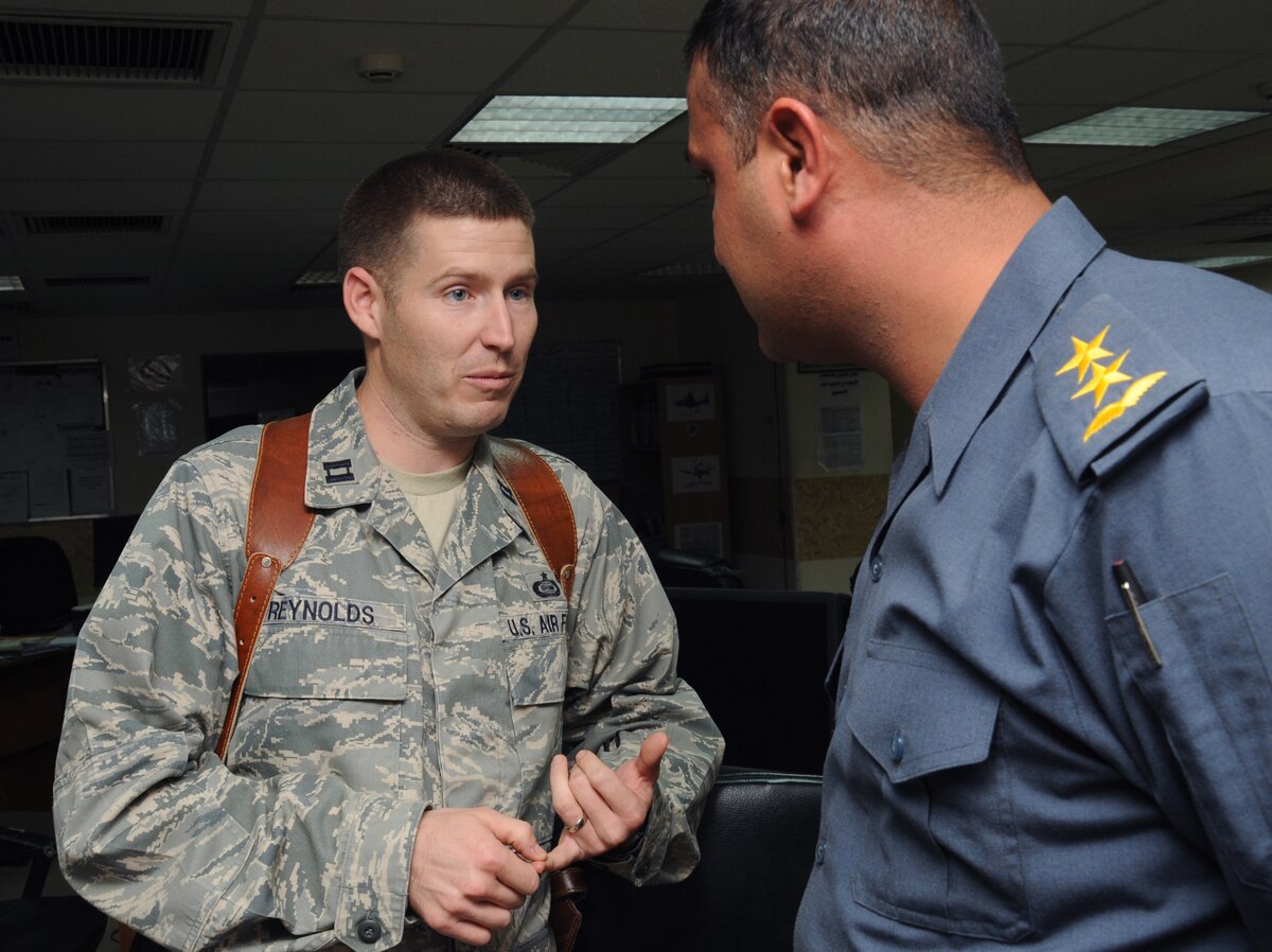 Airman advises Iraqis on ISR missions > Air Force > Article Display