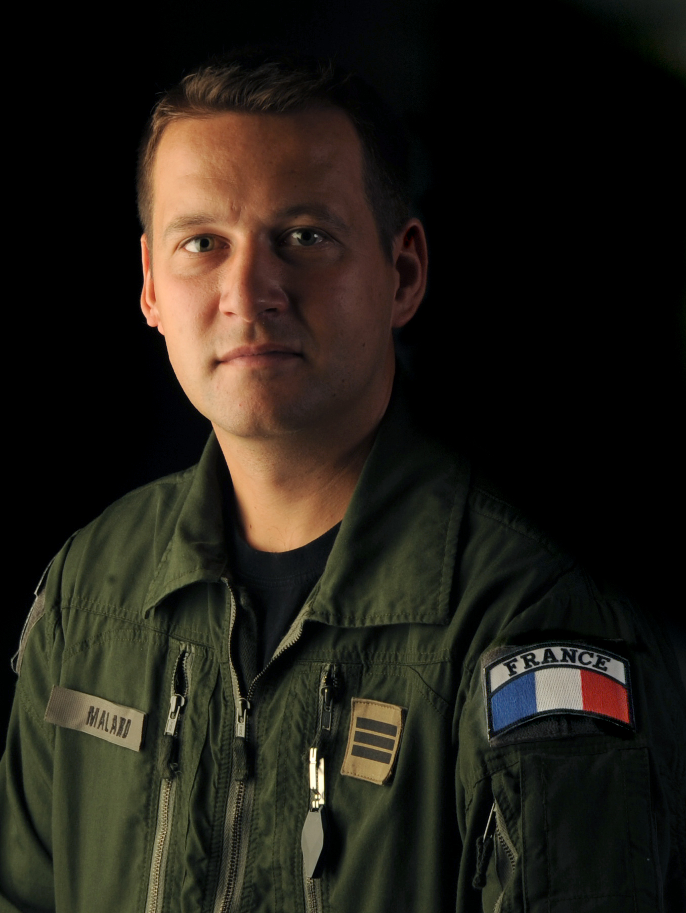 French captain joins Team Moody, learns upgraded weapons system > Moody ...