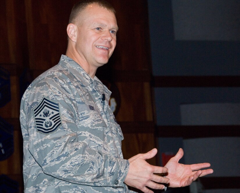 Top AF enlisted leader visits Maxwell-Gunter > Maxwell Air Force Base ...