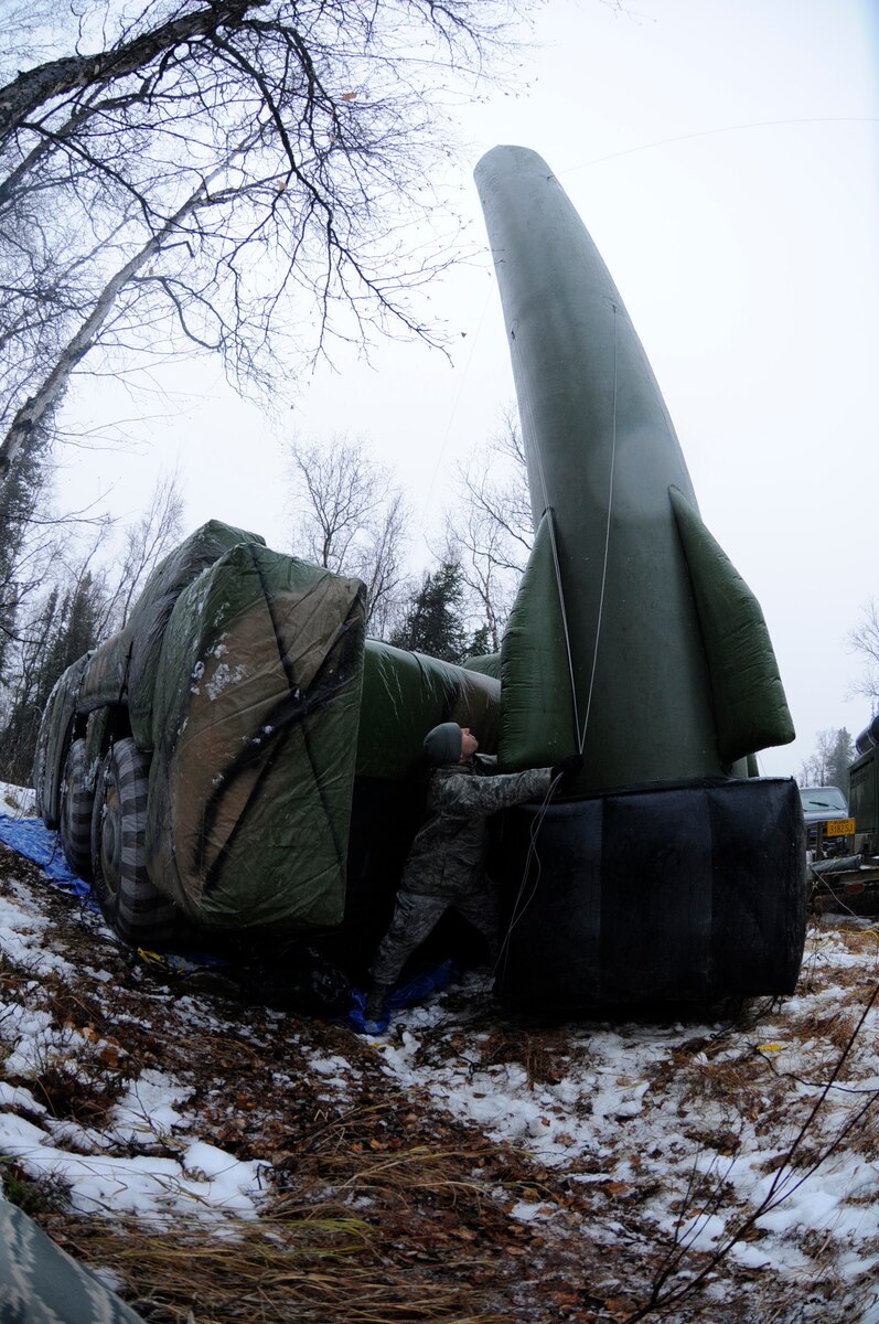 353 CTS blows up targets for pilots > Eielson Air Force Base > Display