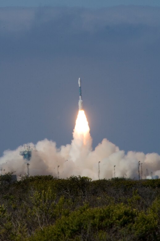 Vandenberg successfully launches Delta II > Vandenberg Space Force Base > Article Display