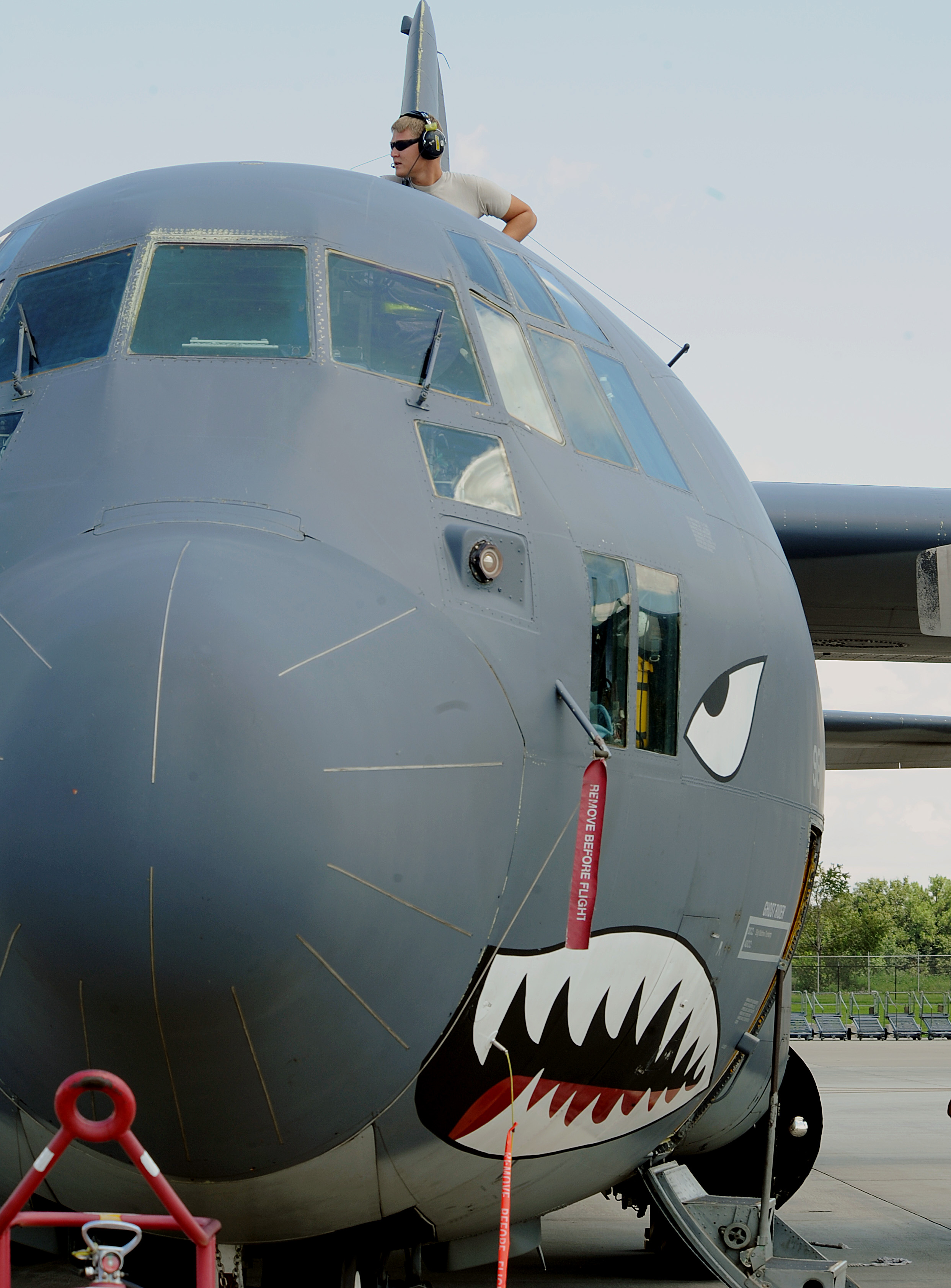 723rd AMXS maintainers stand their ground > Moody Air Force Base ...