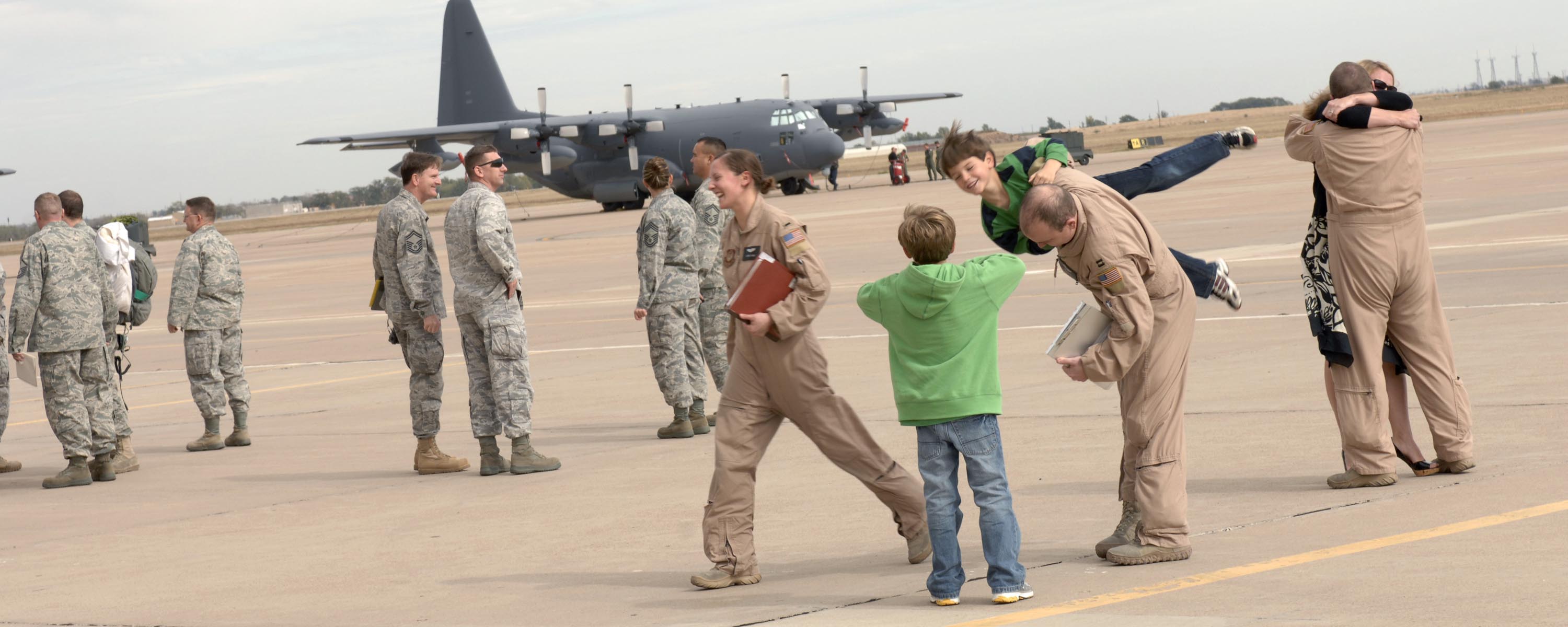 73 SOS Airmen return home > Cannon Air Force Base > News