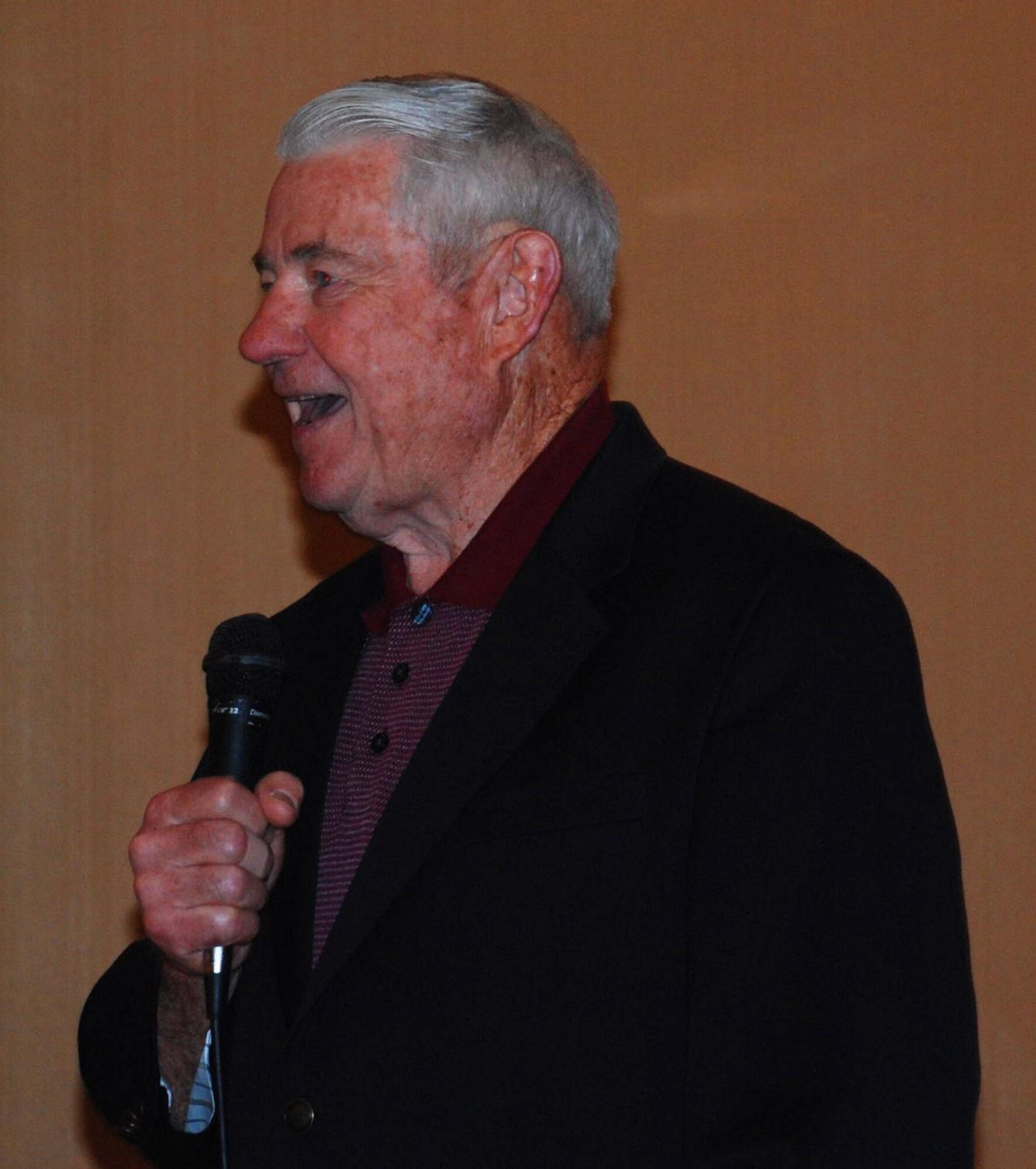 Former CMSAF meets Laughlin's Airmen > Laughlin Air Force Base > Display