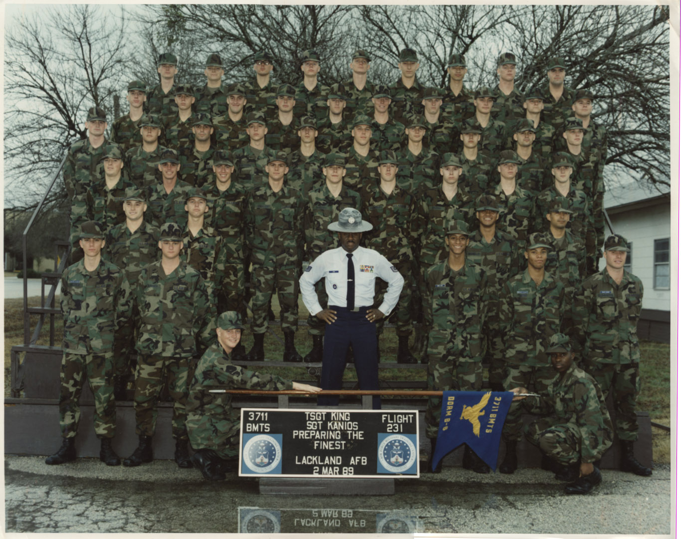 3711 Flt 231 Mar 1989