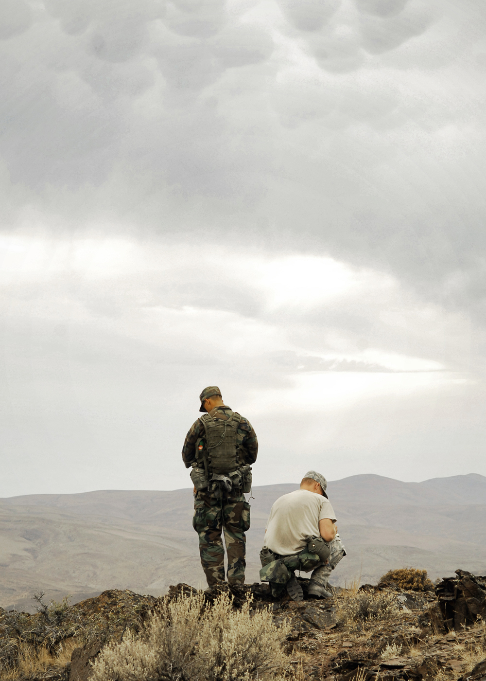 SERE fire circle: Dehydration, delirium and determination in Desert ...