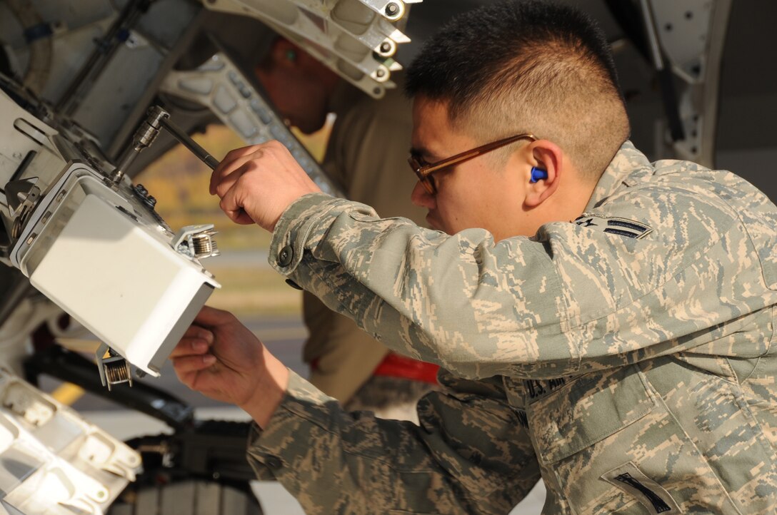Load Crew Competition
