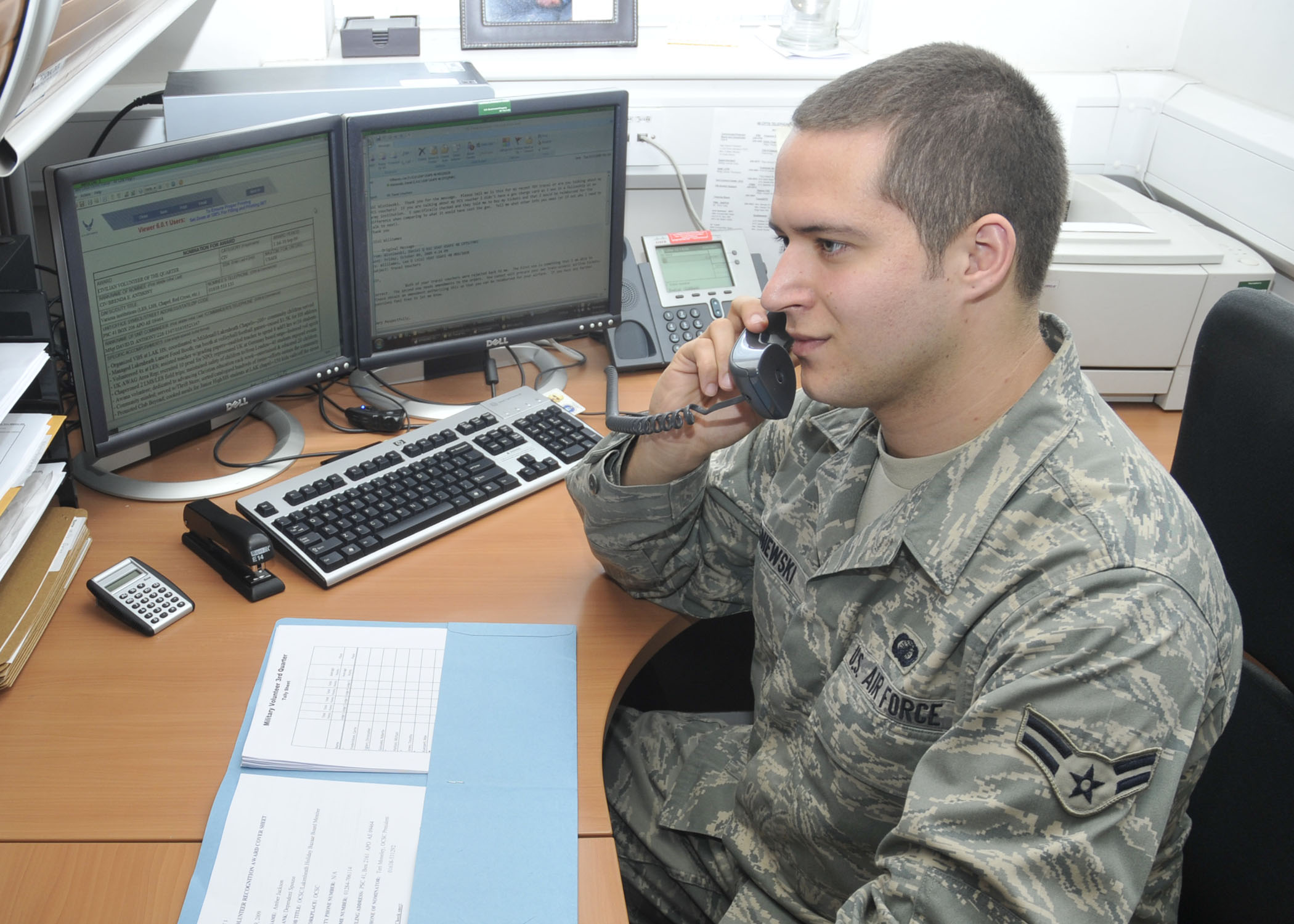 Customer service technician epitomizes 'Service Before Self' > Royal ...