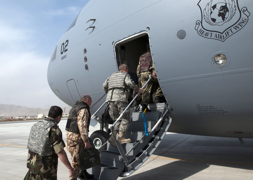 Multinational Strategic Airlift Capability supports NATO committee ...