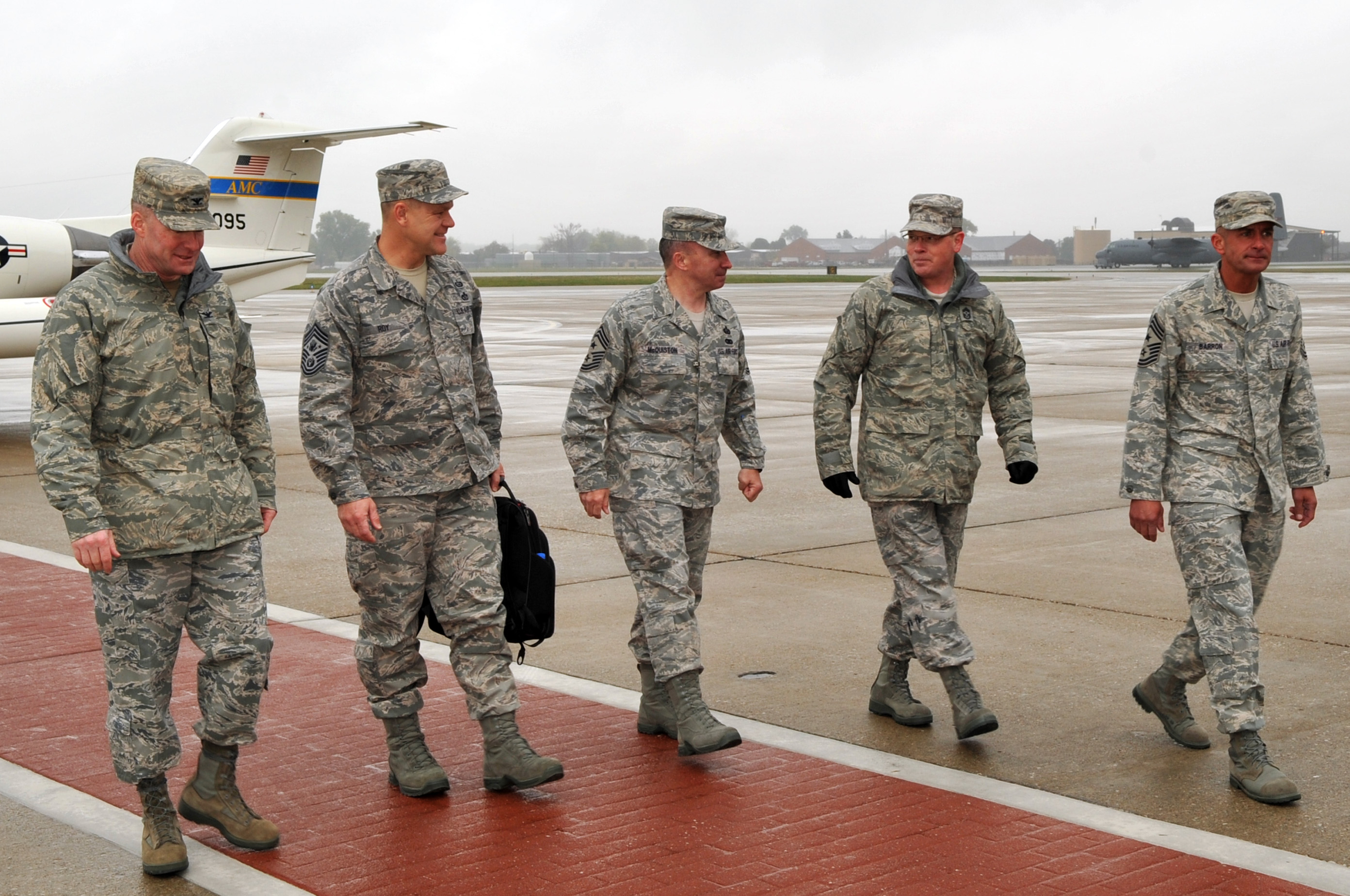 CMSAF visits Scott Airmen > Scott Air Force Base > Article Display