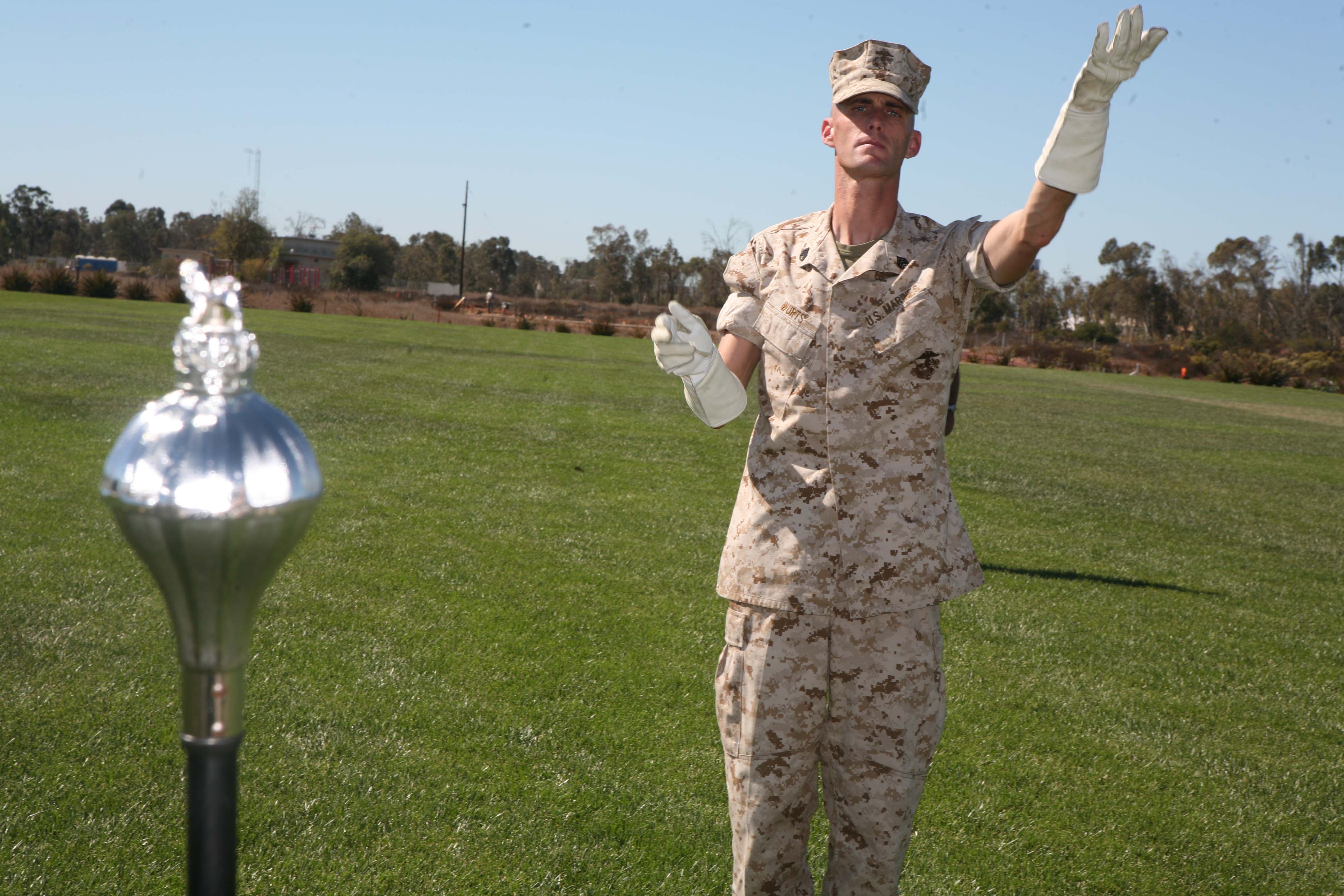 Drum major in tune with 3rd MAW Band > United States Marine Corps ...