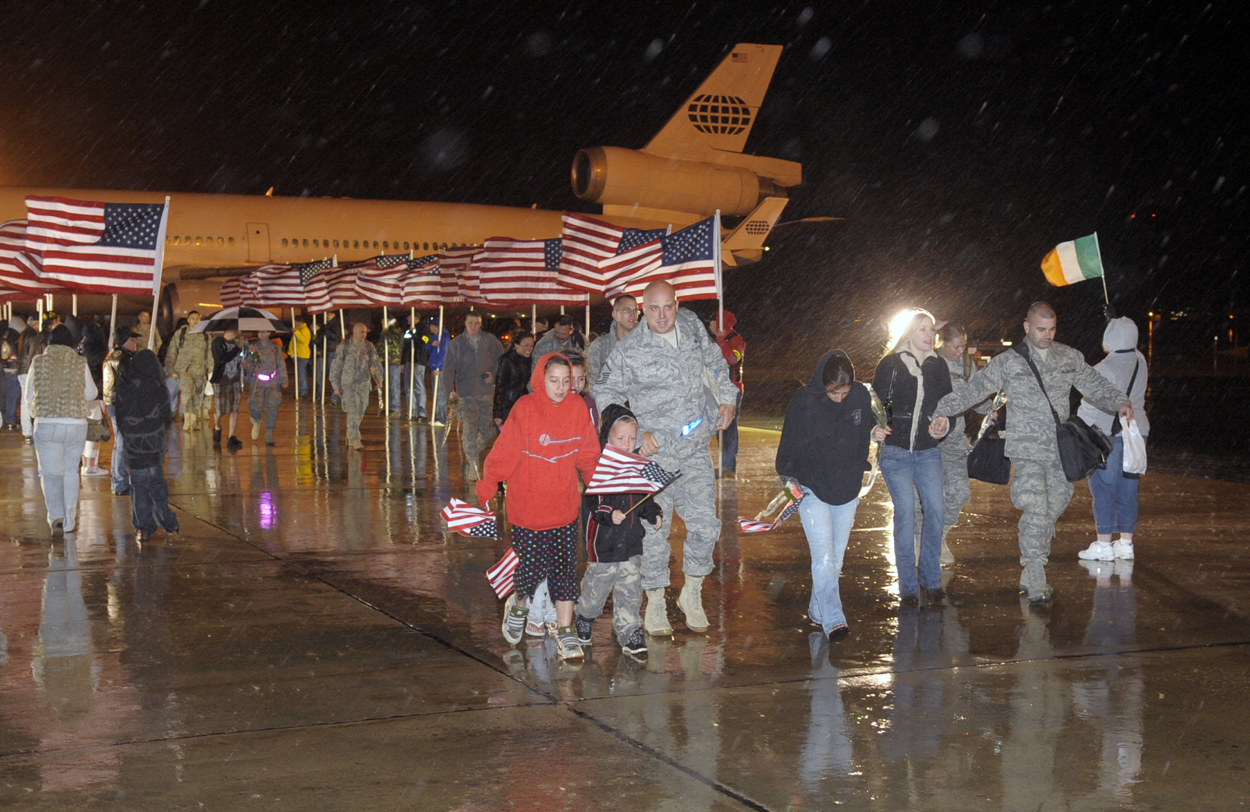 Airmen return from historic deployment > 419th Fighter Wing > News