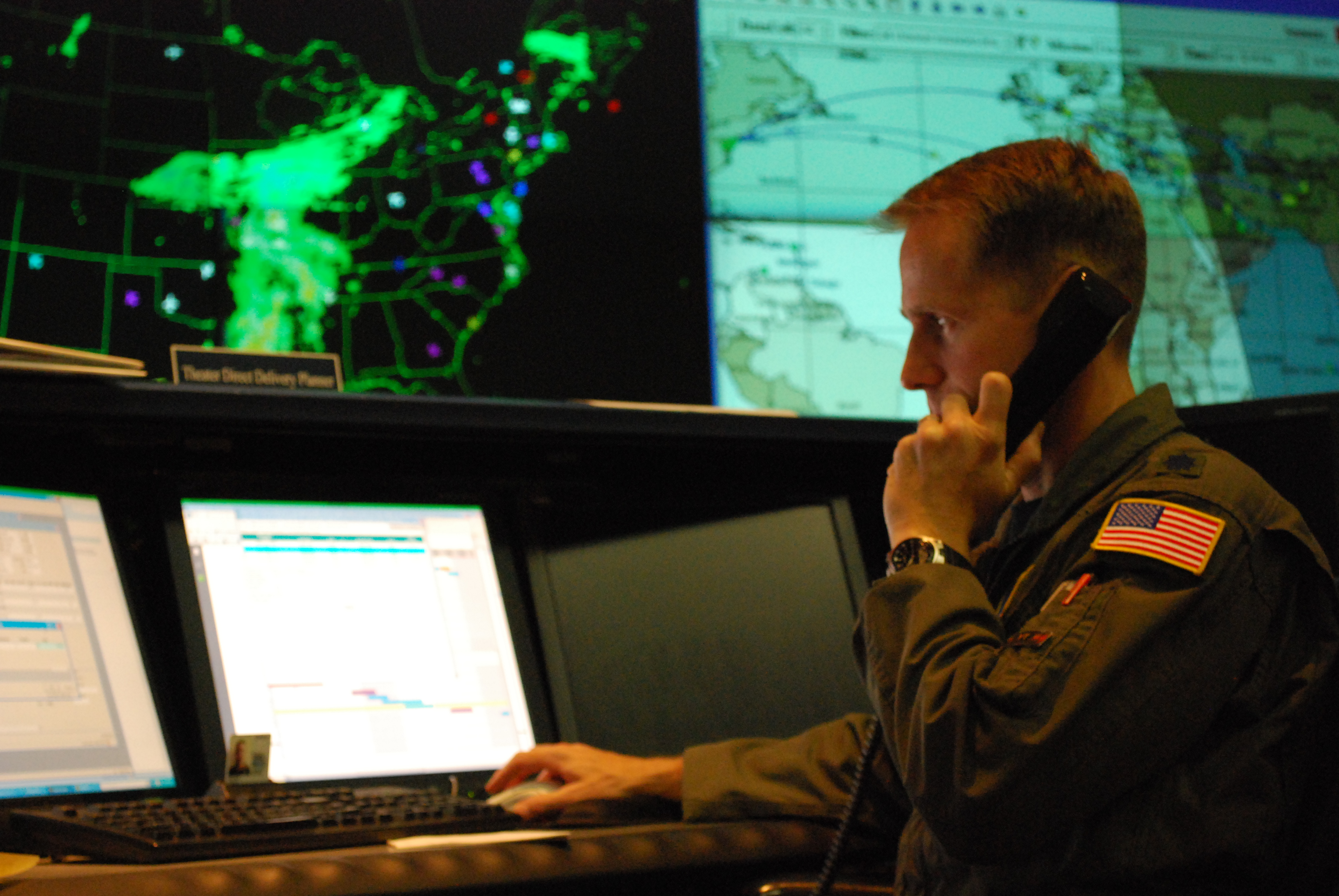 618th TACC Theater Direct Delivery cell keeps C-17 ops moving in ...