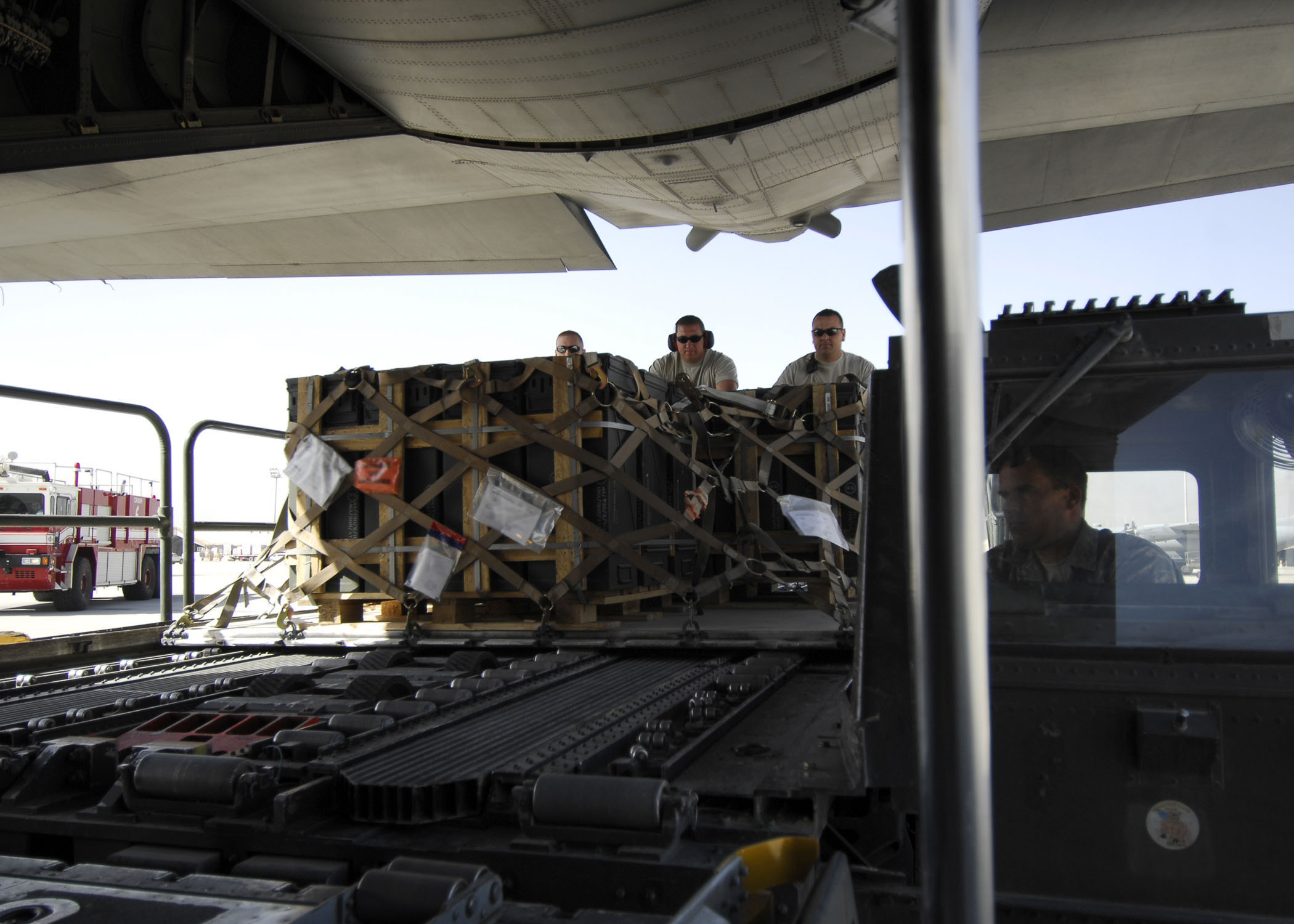 Airmen re-supply ammunition > U.S. Air Forces Central > Display