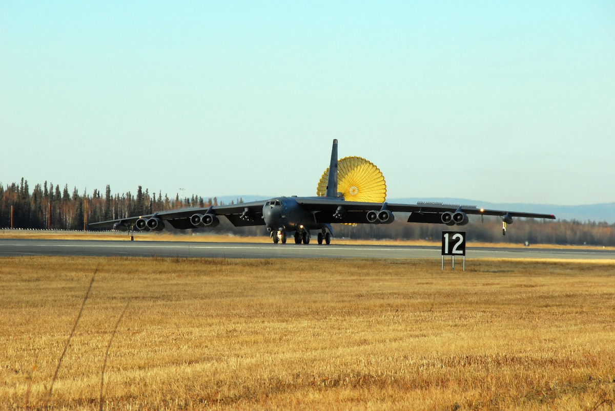 B-52 crews gain invaluable skills at RF-A > Eielson Air Force Base ...