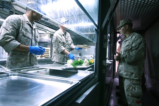 2nd MLG food service Marines cook up first place field mess > 2nd ...
