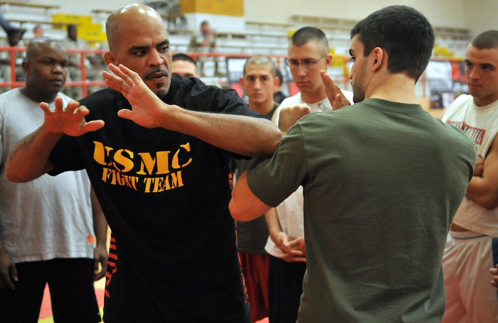 Yuma Marines mix it up with MMA fighters > Marine Corps Air Station ...