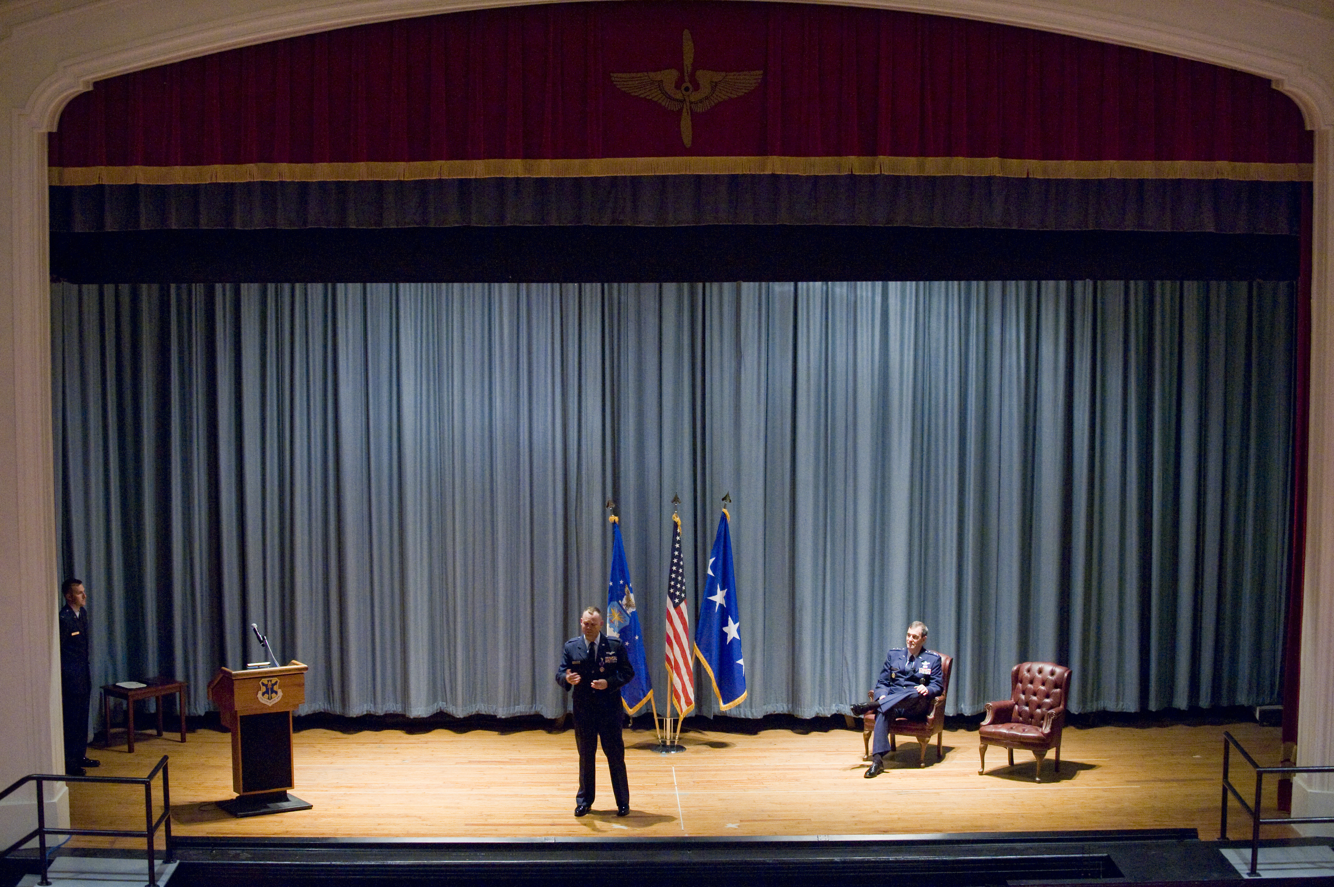 562th FTS instructor receives Purple Heart