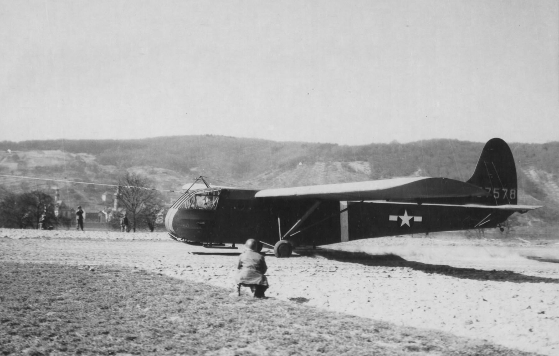 Winged Angels: USAAF flight nurses in WWII > Air Force Medical Service ...