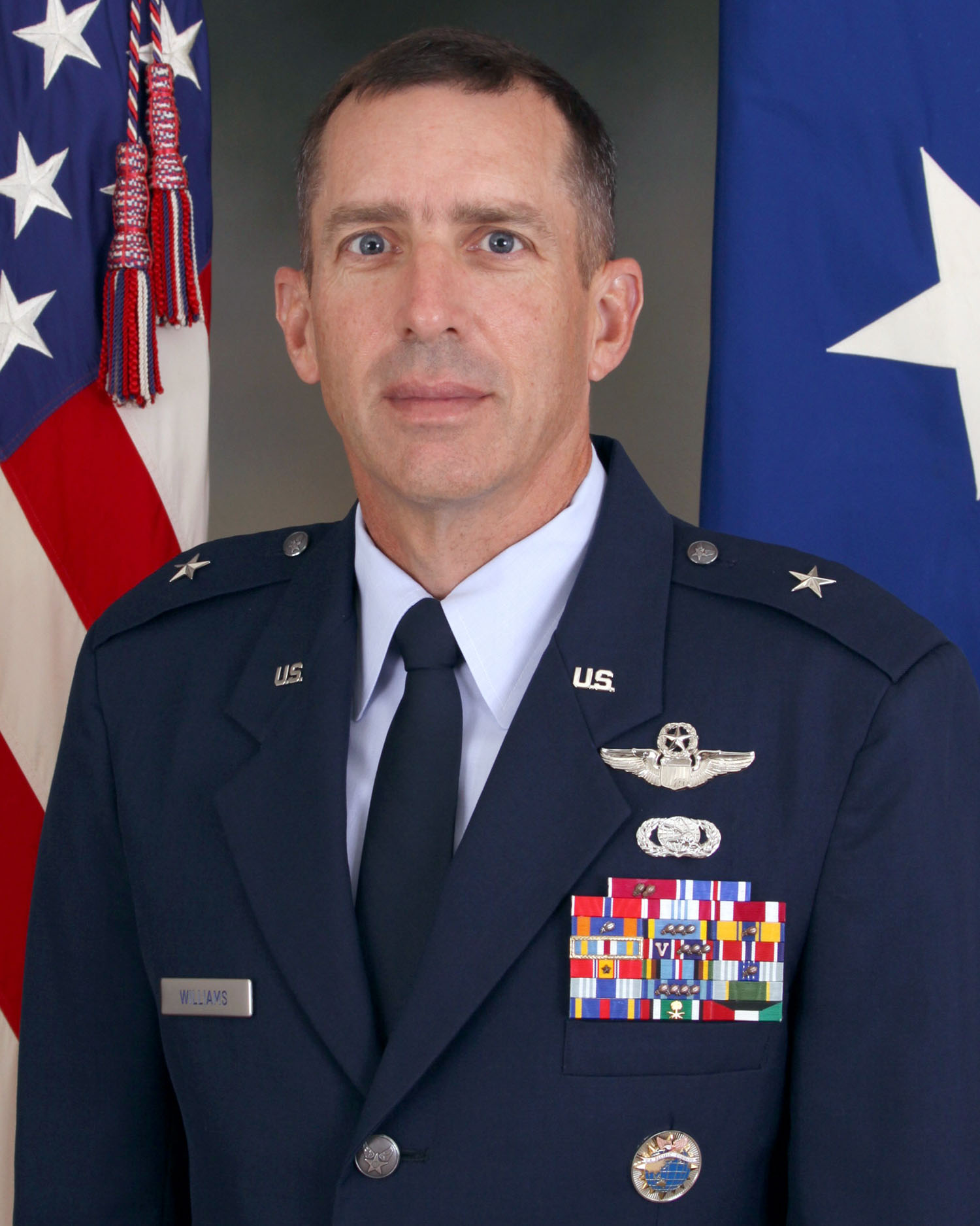 Brig. Gen and Mrs. Williams receive O'Malley Award > Pacific Air Forces ...