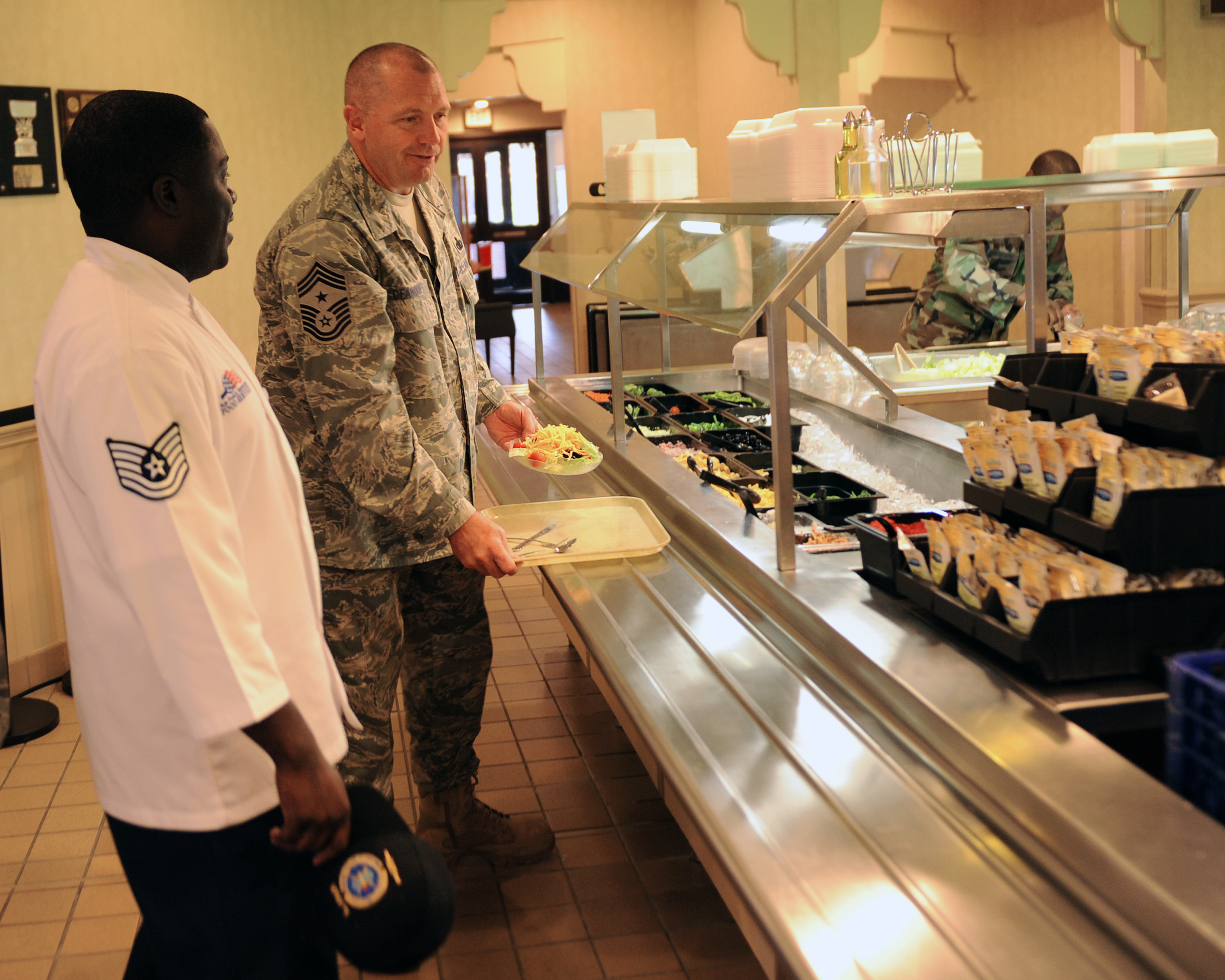 Command chief visits Langley > Joint Base Langley-Eustis > Article Display