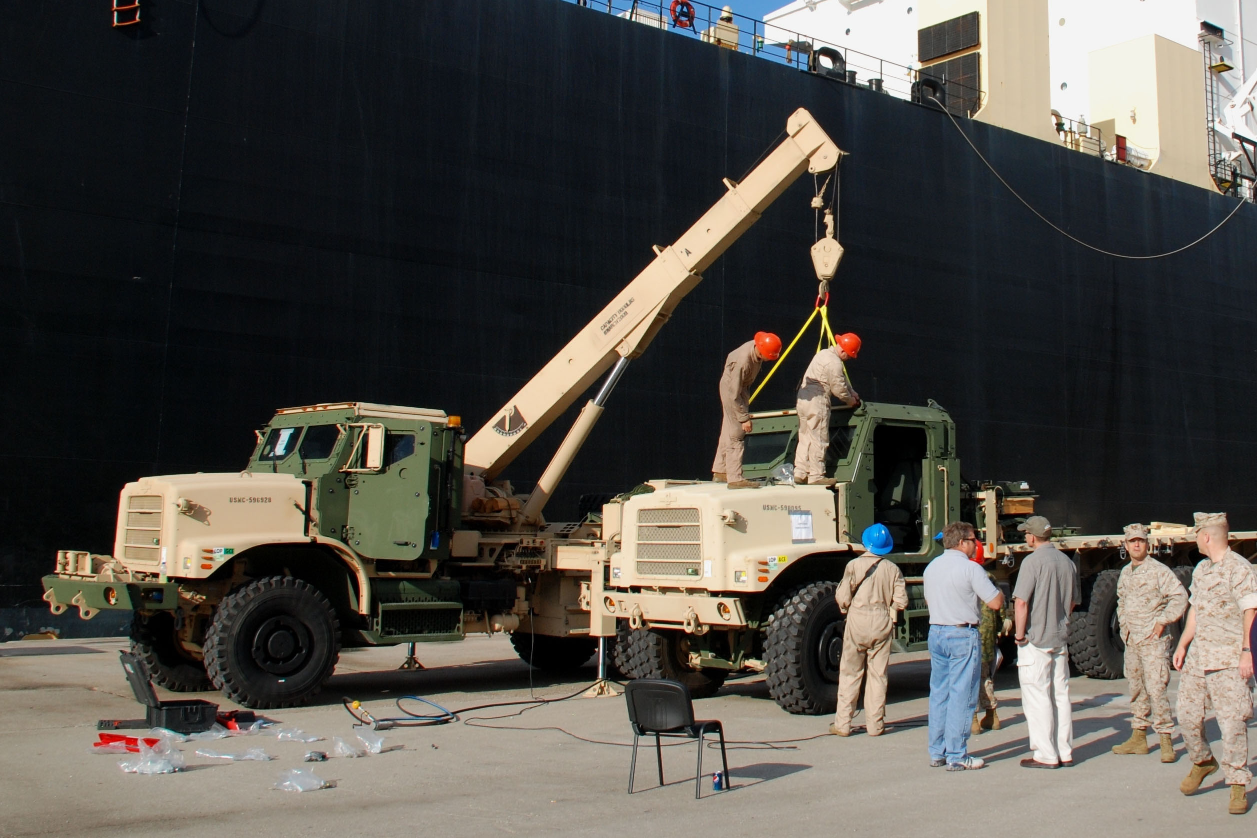 Marine Forces Europe Demonstrates Offload Capability in Crete > Marine ...