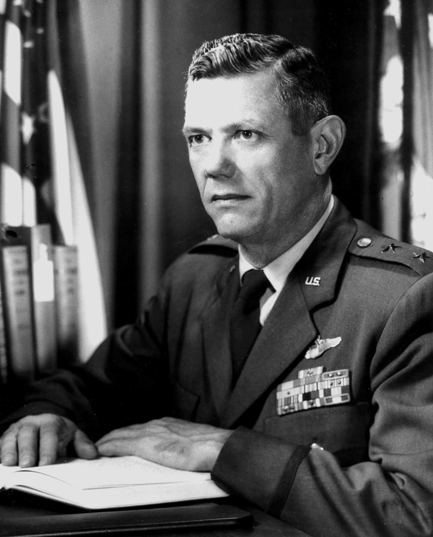 MAJOR GENERAL HENRY GARFIELD THORNE JR. > Air Force > Biography Display