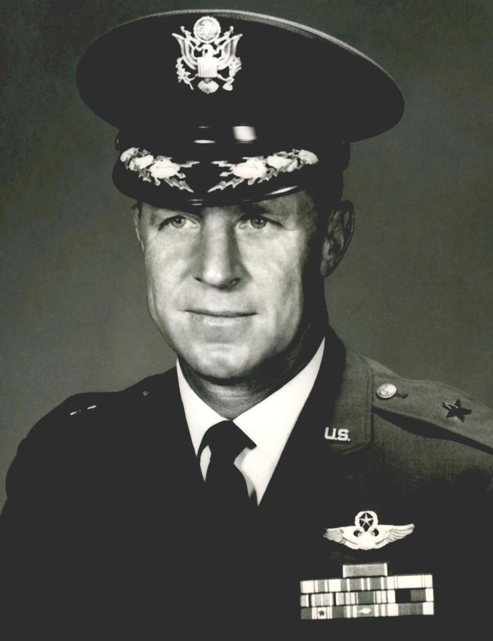 WILLIAM T. WOODYARD > Air Force > Biography Display