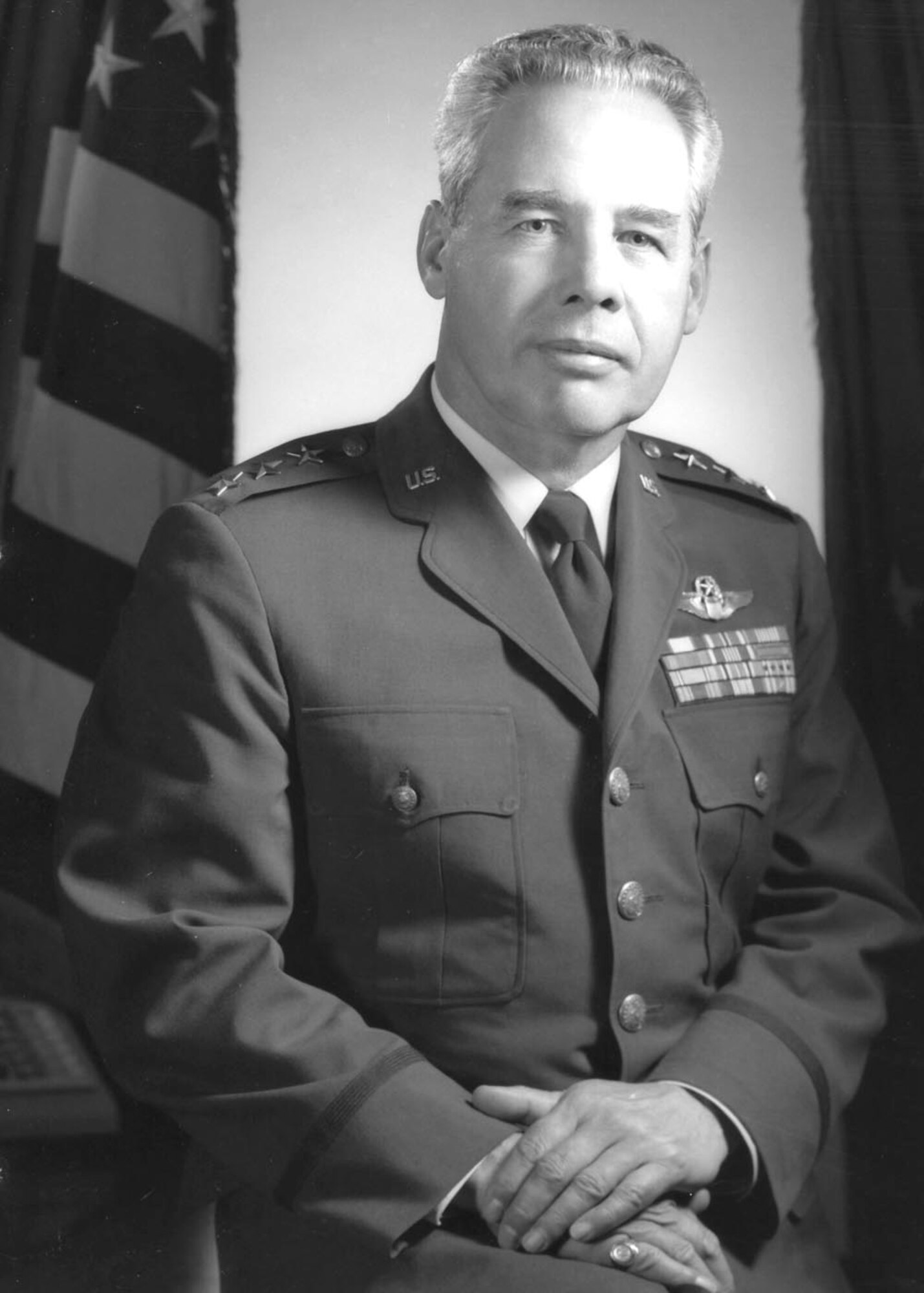 ROBERT NELSON SMITH > Air Force > Biography Display