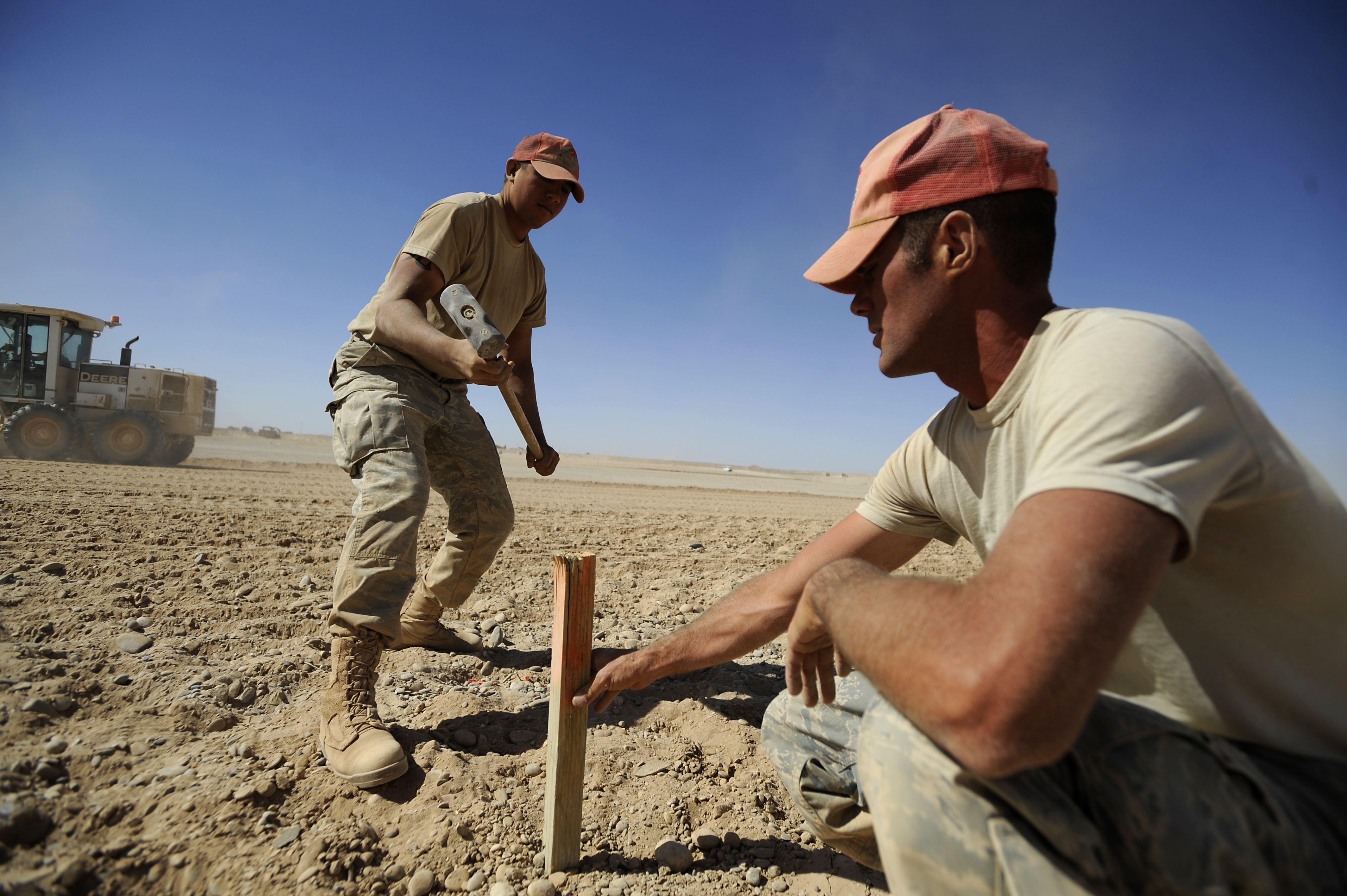 Dirt Boyz: Red Horse Airmen build base up amid desert conditions > U.S ...