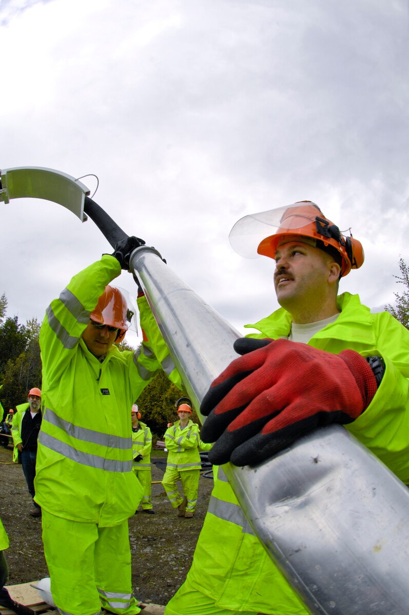 Fall Spill Drill: 611th CES practices hazardous spill situation > Joint ...