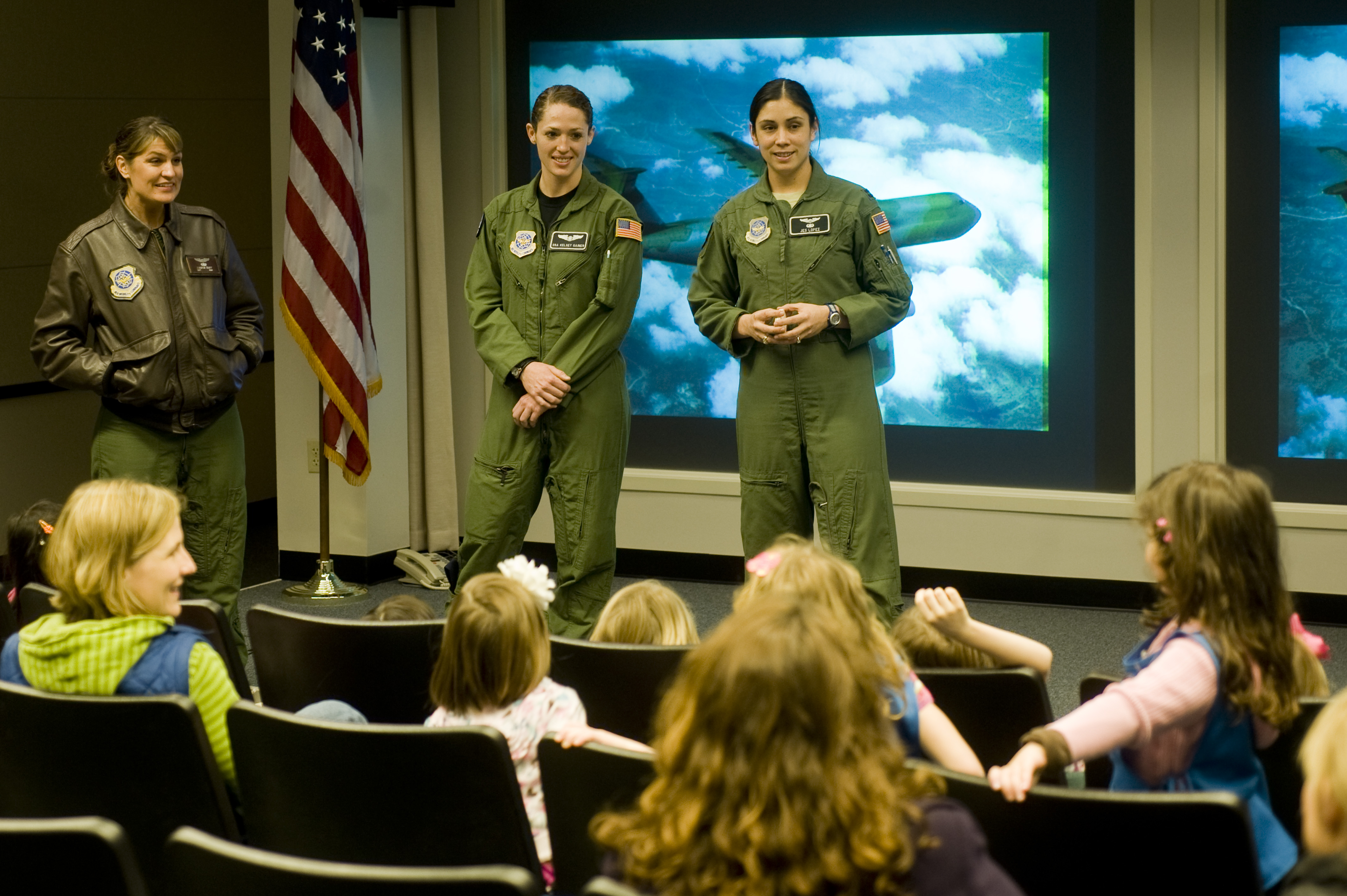 Jennifer Trapp's Instagram, Twitter & Facebook on IDCrawl