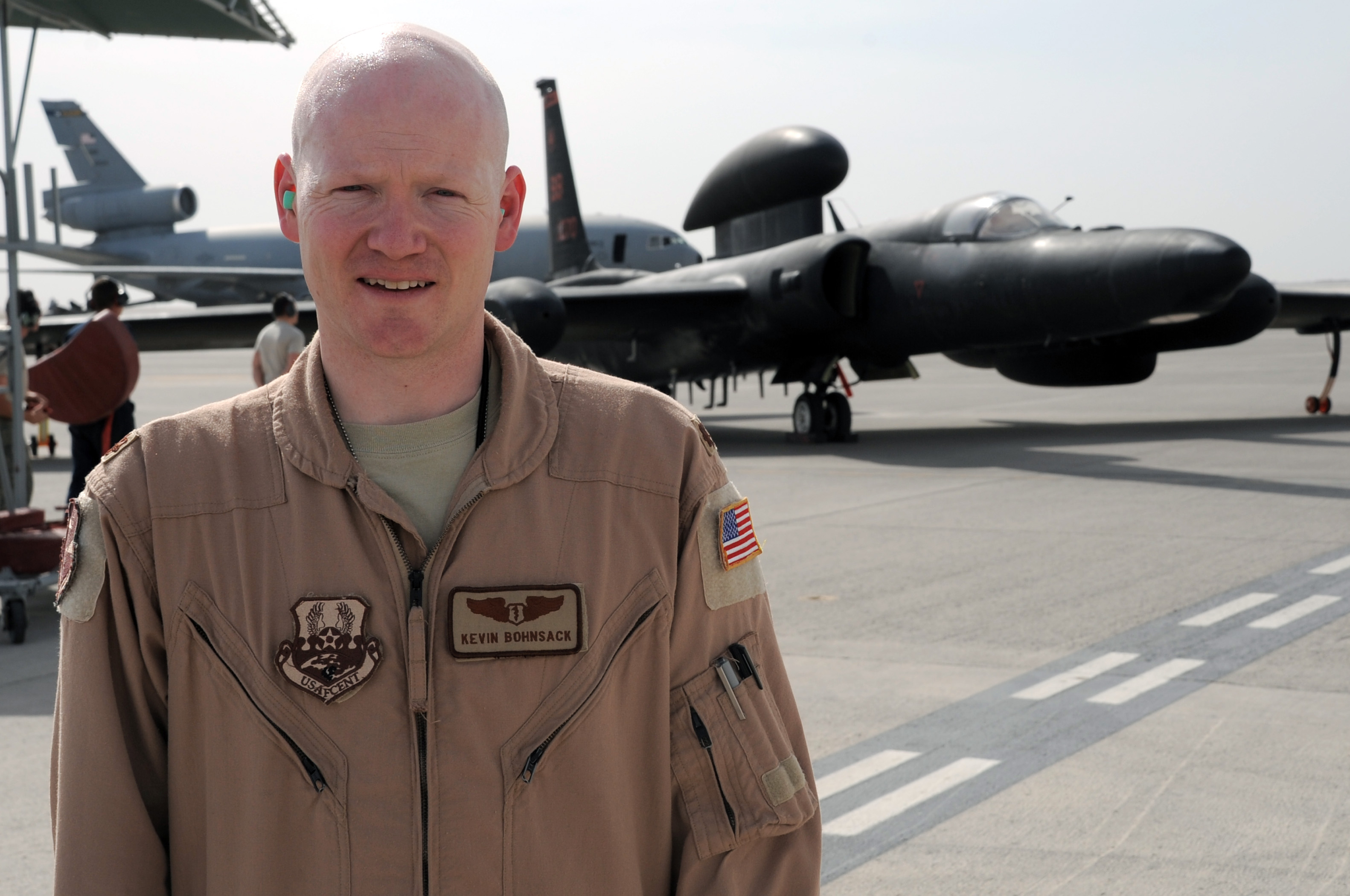 Offutt doctor, Michigan native, leads aerospace medicine for deployed ...