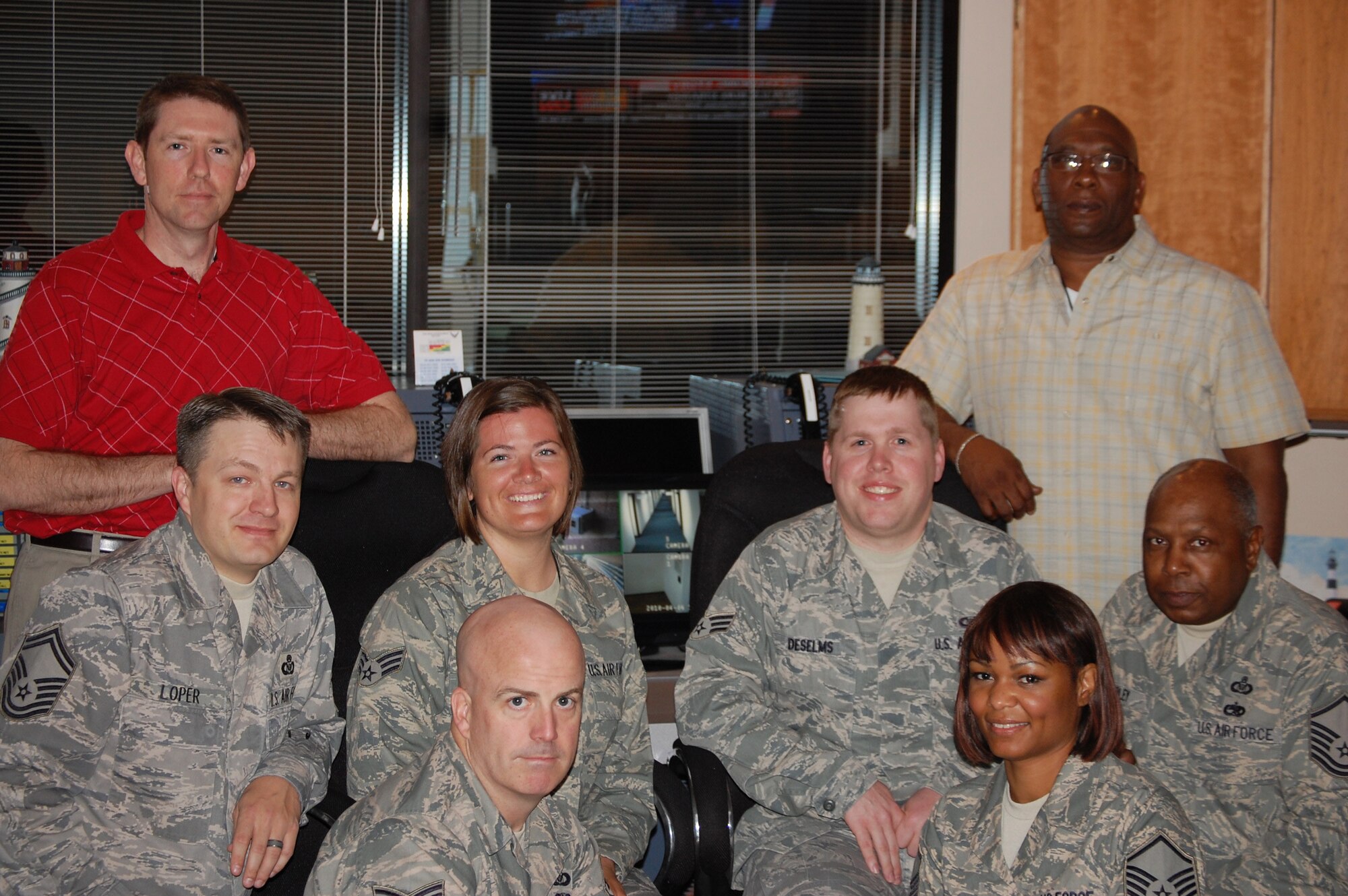 Command post wins it again! > 916th Air Refueling Wing > Article Display