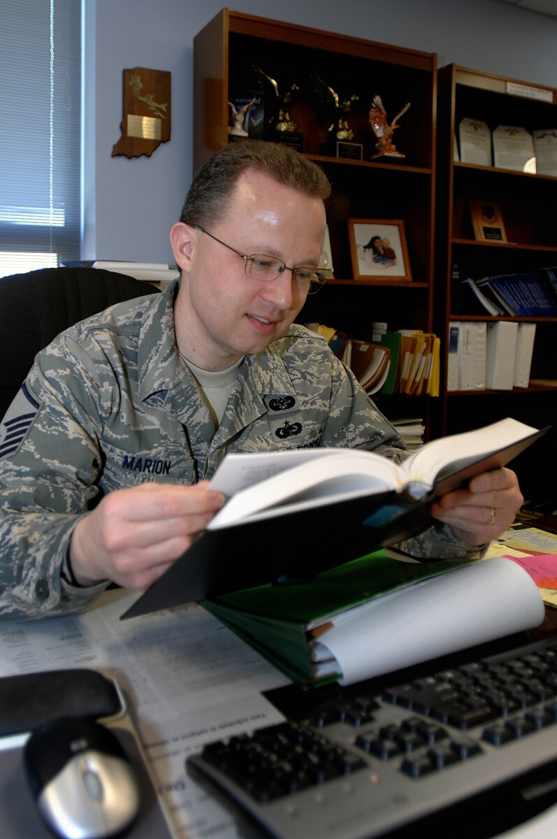 Grissom paralegal named tops in AFRC > Grissom Air Reserve Base ...