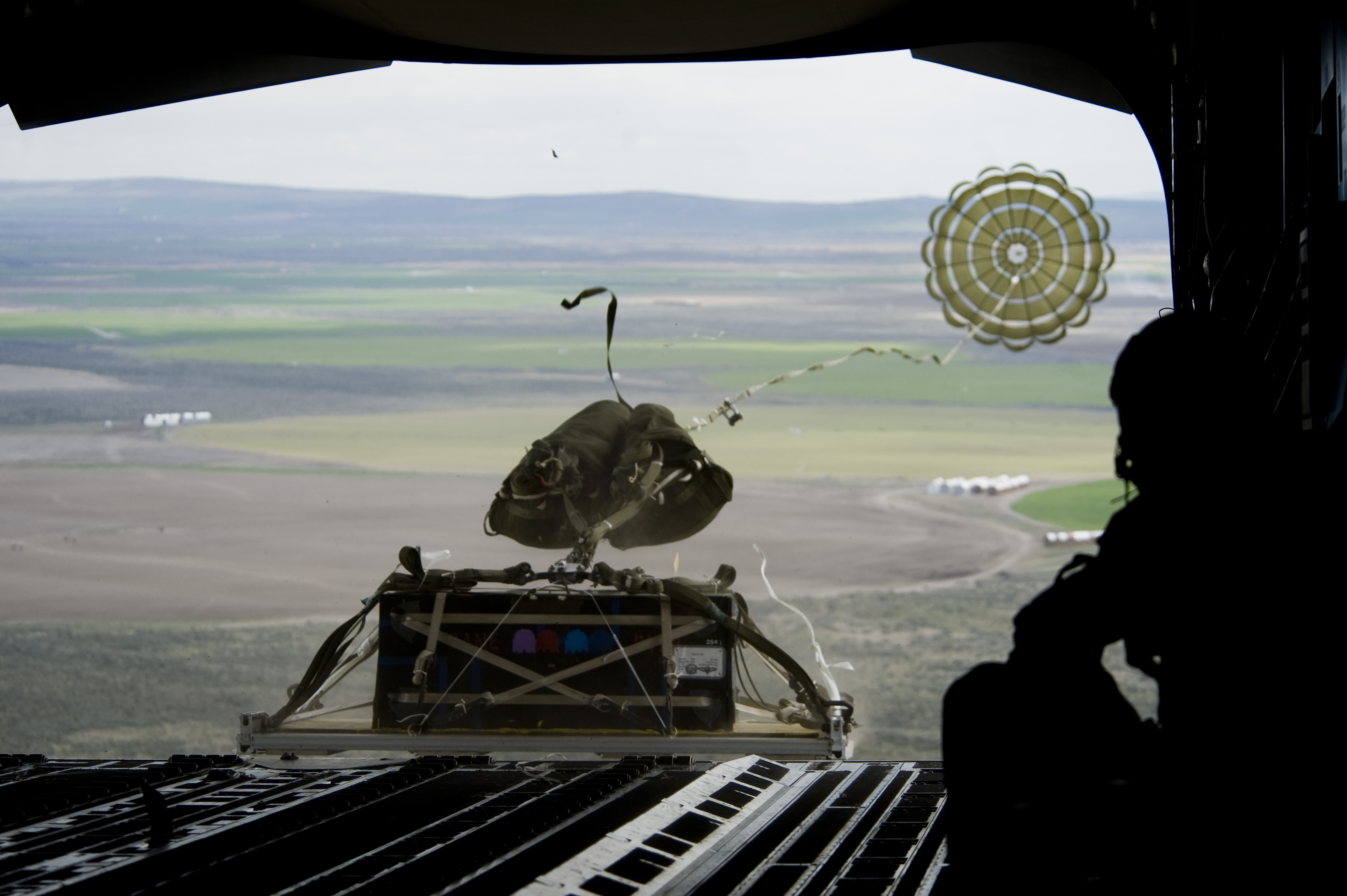 8th Airlift Squadron deploys to support warfighter > Team McChord ...