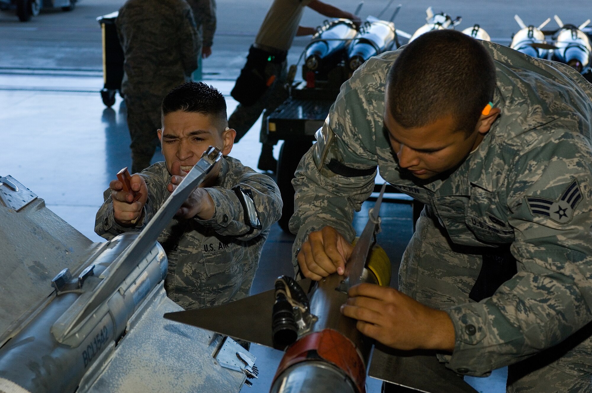 Quarterly Load Crew Competition > Luke Air Force Base > Article Display