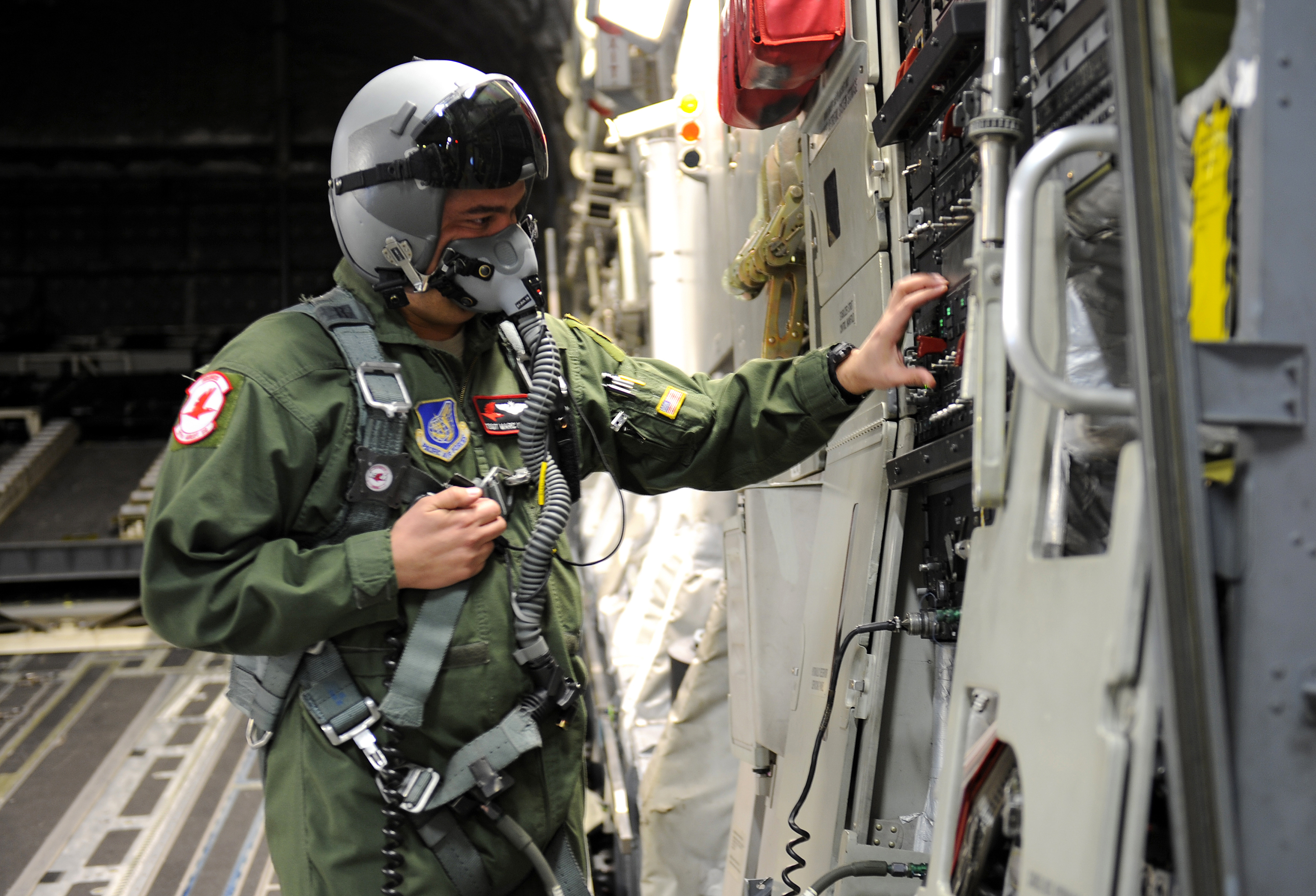 Joint training at 12,500 feet > Air Force > Article Display