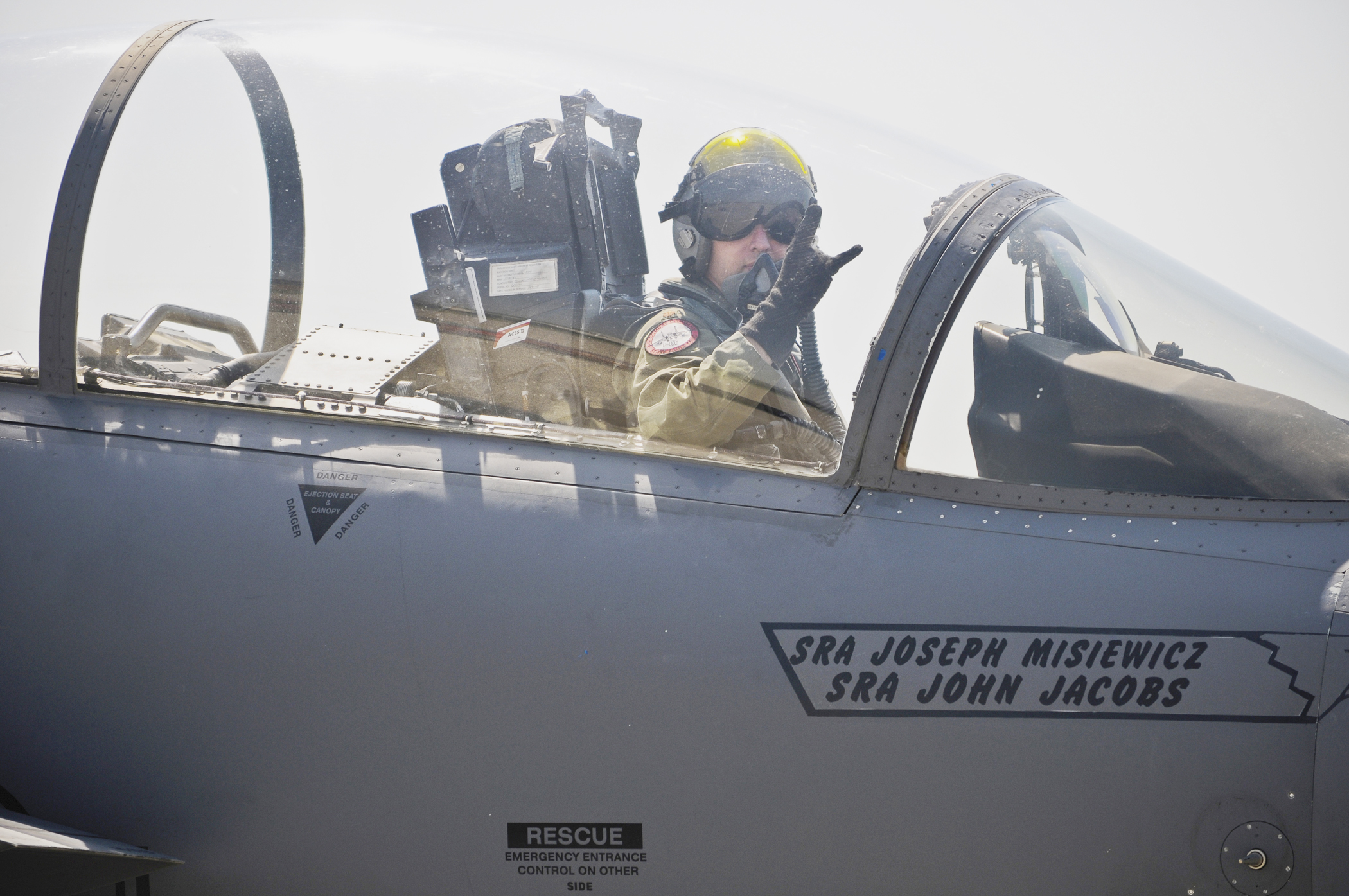 Photo essay: Strike Eagle, Fighting Falcon 'thunder' over Kentucky ...