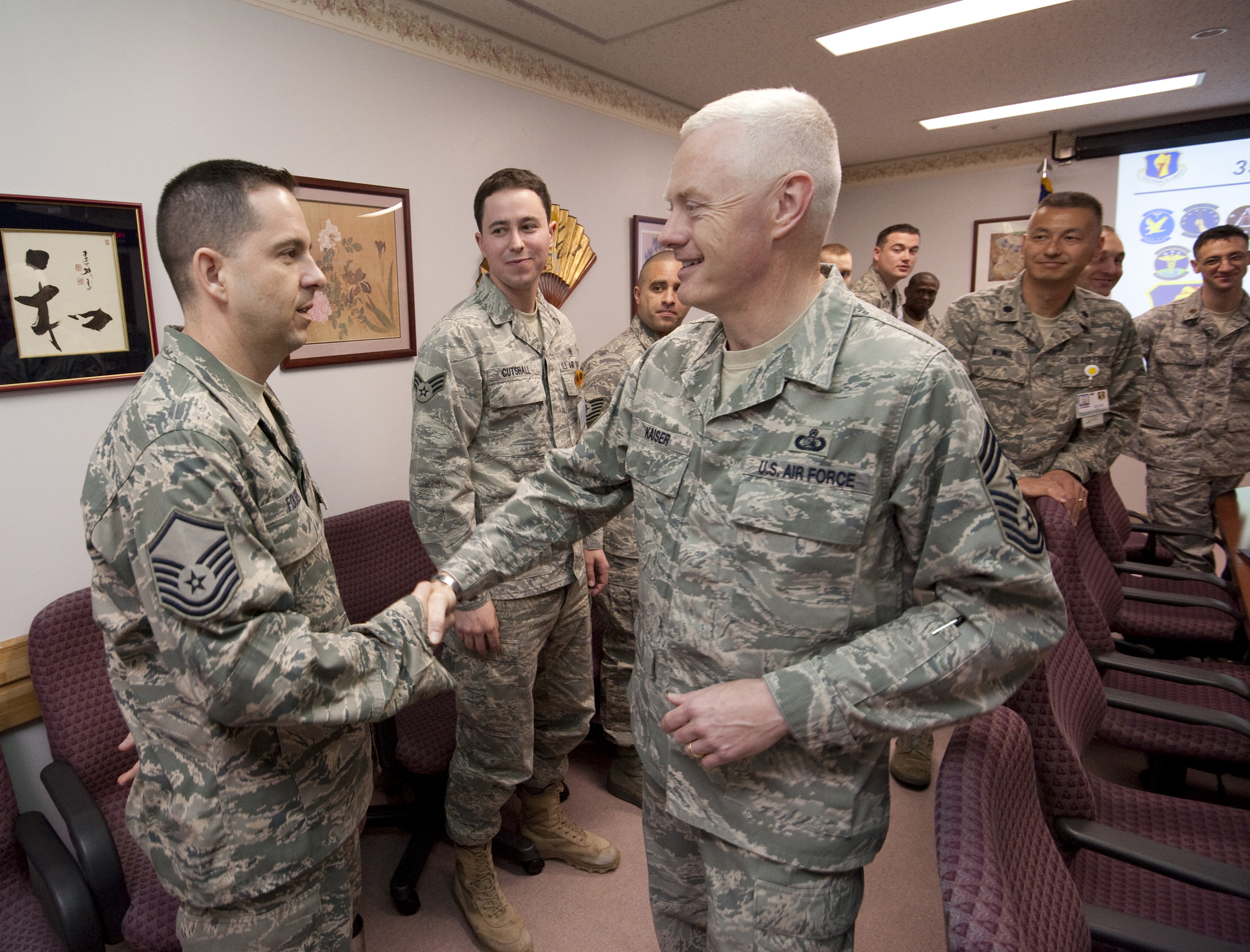 5th AF command chief visits Misawa