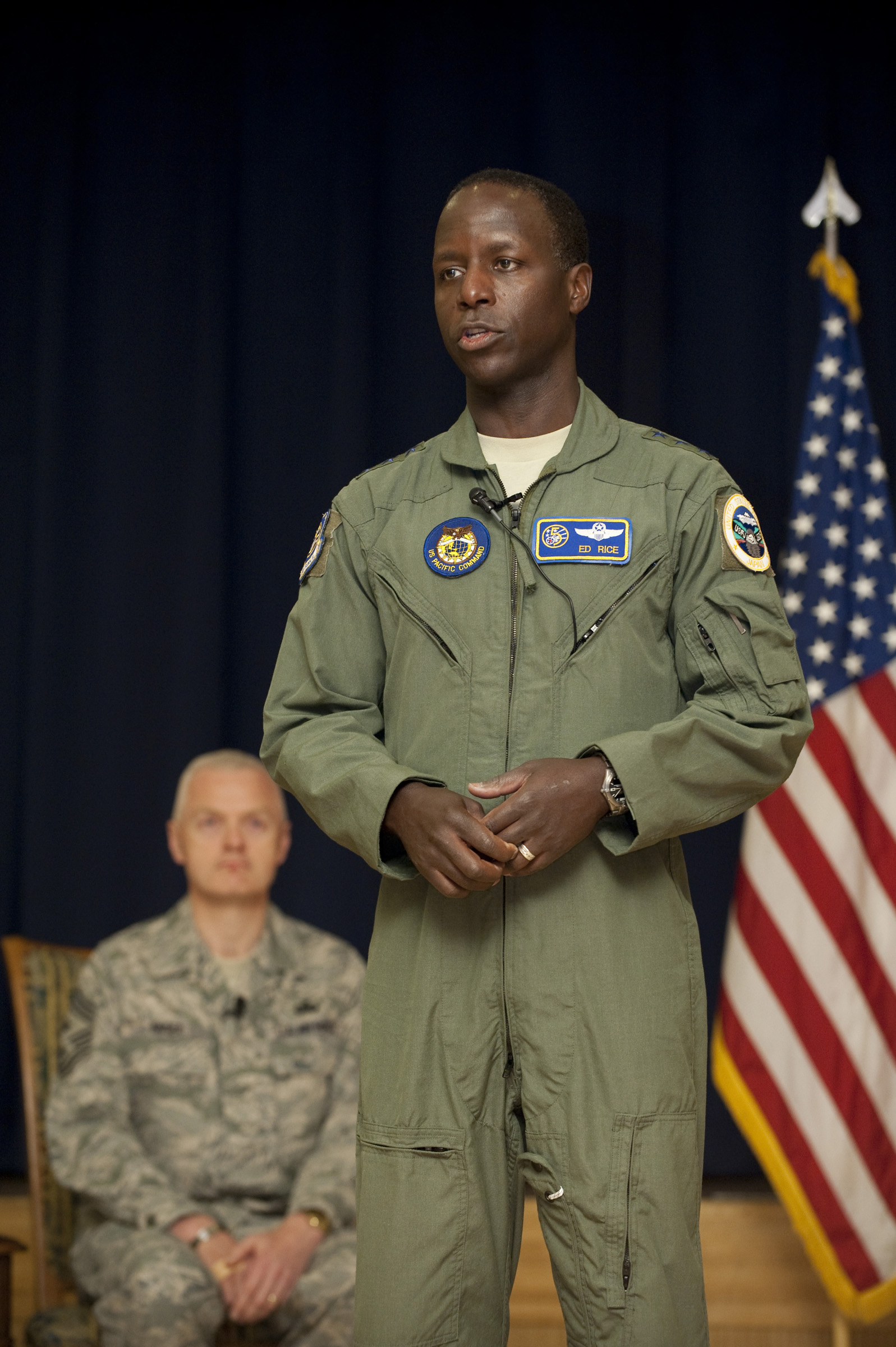 5th AF CC applauds award winners, thanks Misawa Airmen