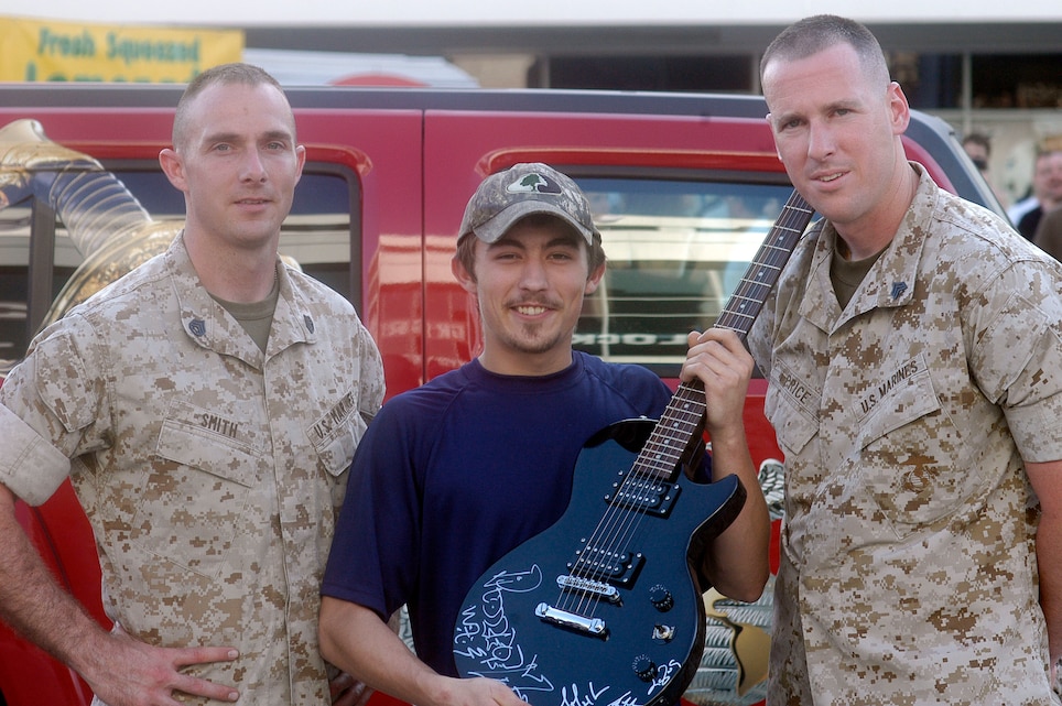 New recruiting method may help Marine recruiters > Marine Corps ...