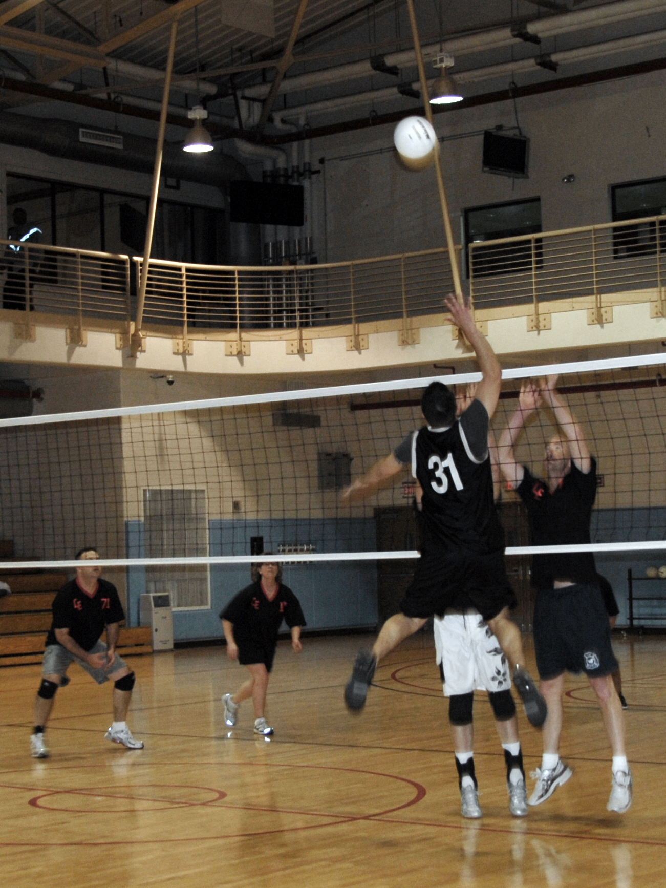 Intramural volleyball season continues