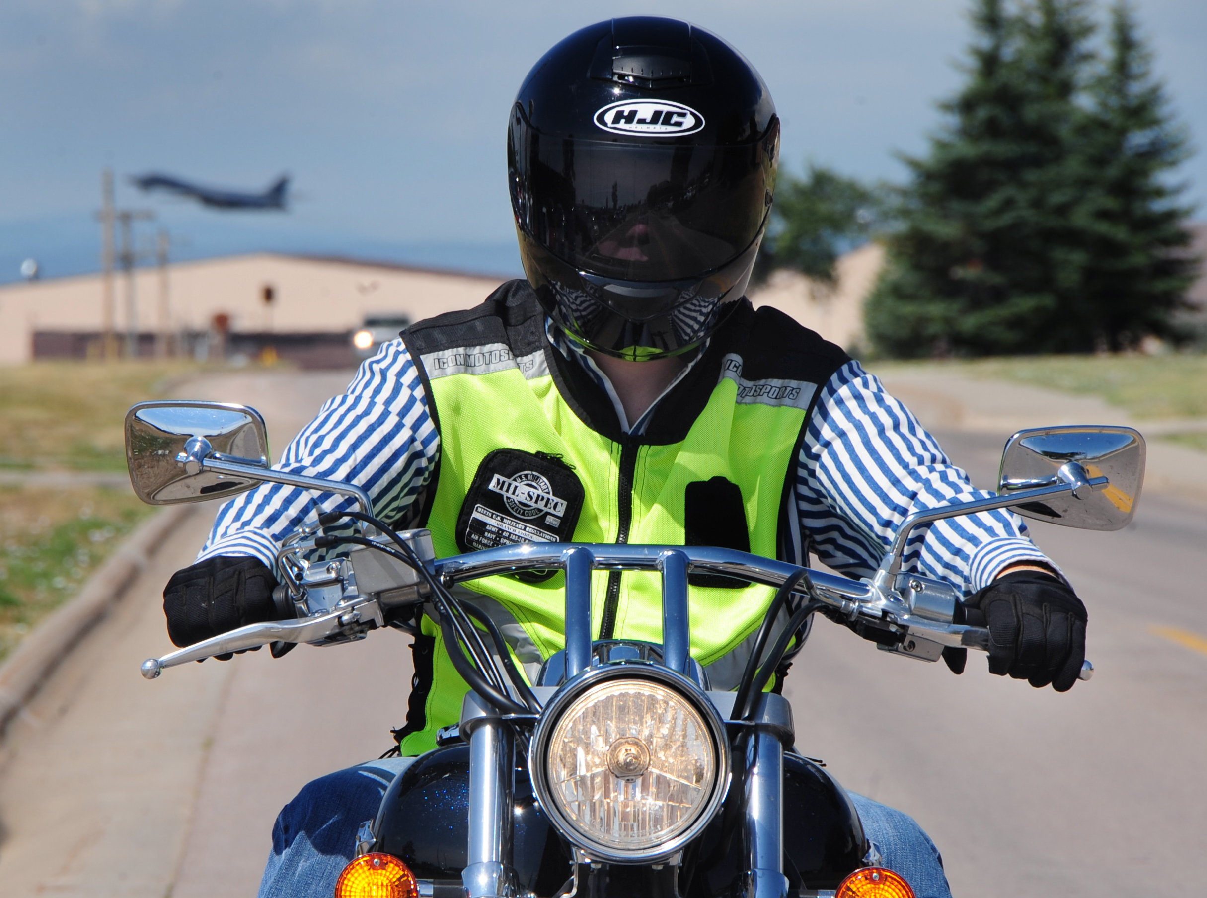 Gearing up for motorcycle safety > Ellsworth Air Force Base > Article ...